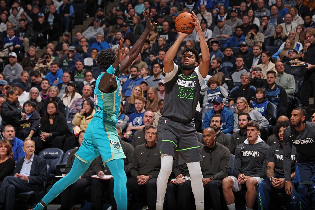 Wolves Pics: Wolves Fall To Hornets, 128-125 | Minnesota Timberwolves