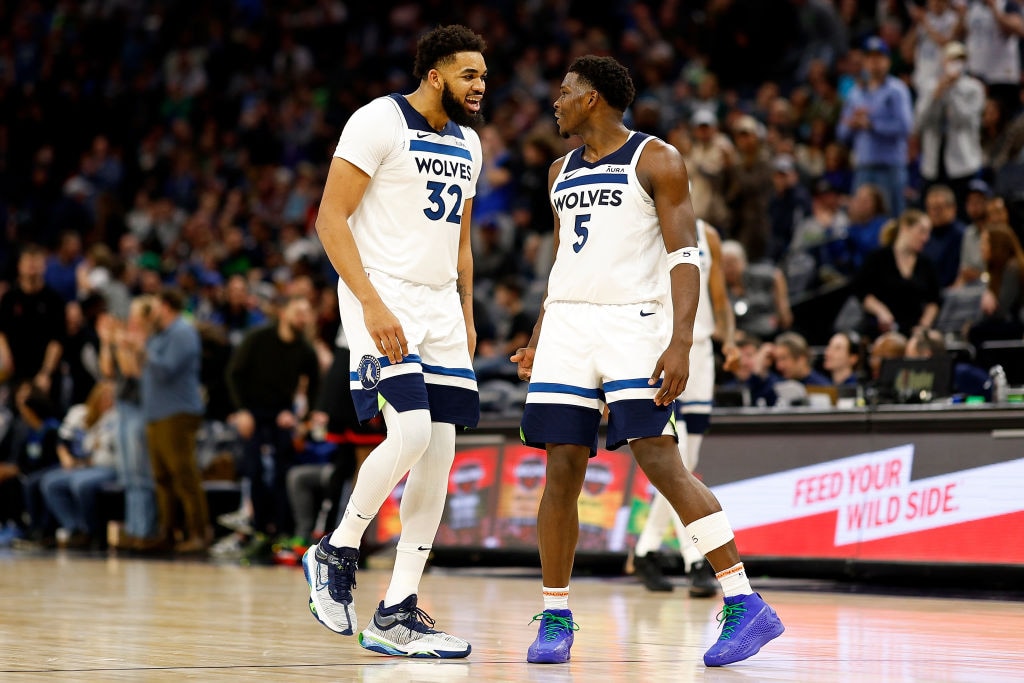 Edwards scores 32 as Timberwolves pull away to beat Rockets 111-90 ...