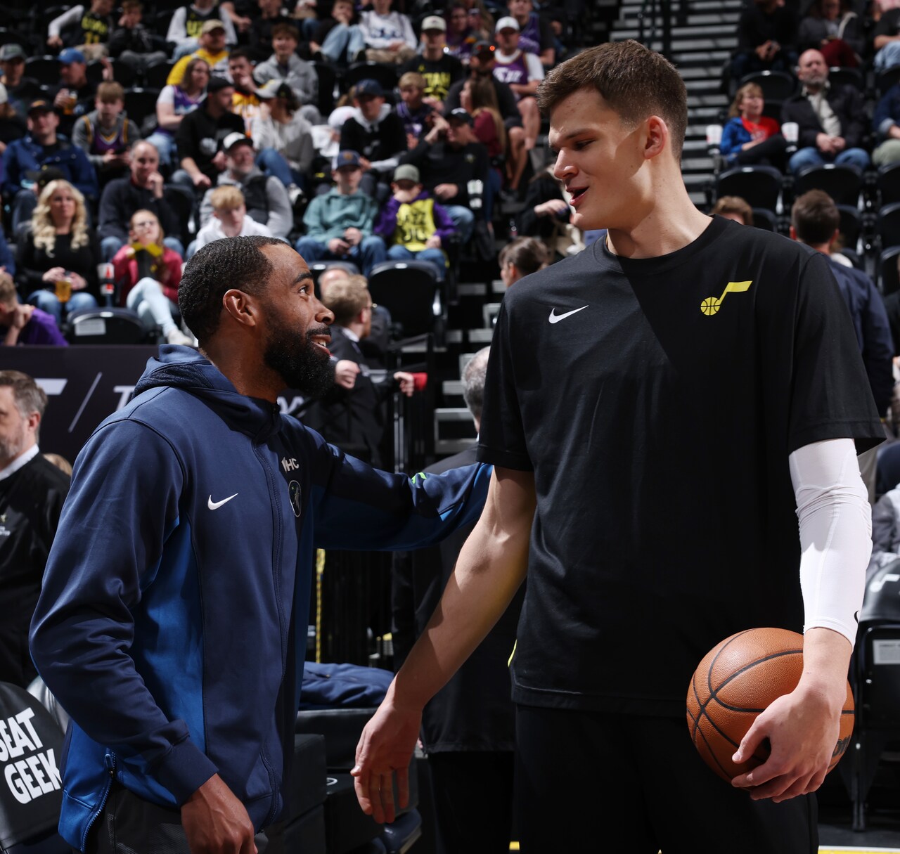 Wolves Pics: Wolves Beat Jazz | 03.16.24 | Minnesota Timberwolves