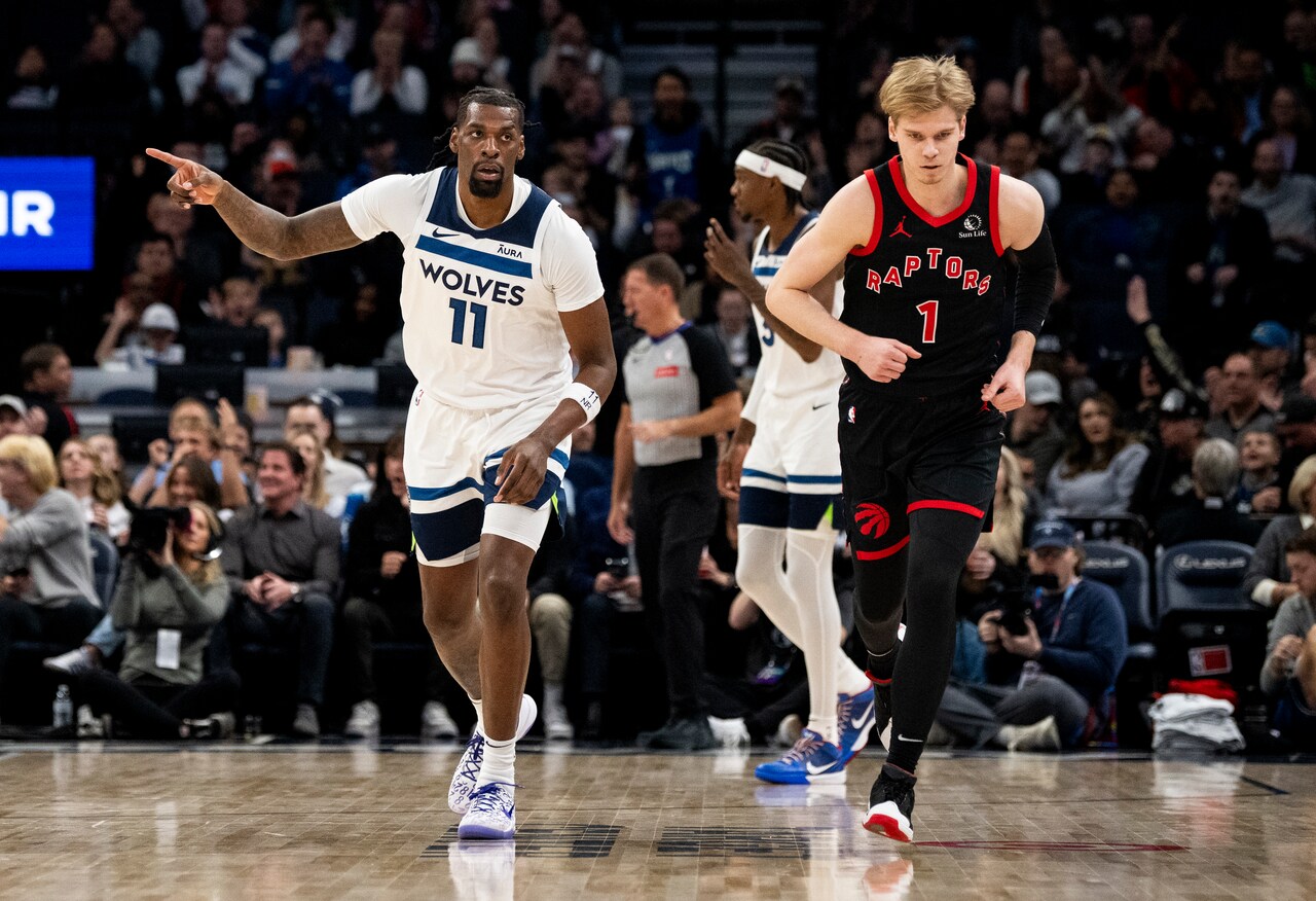 Wolves Pics: Wolves Defeat Raptors | 04.03.24 Photo Gallery | NBA.com