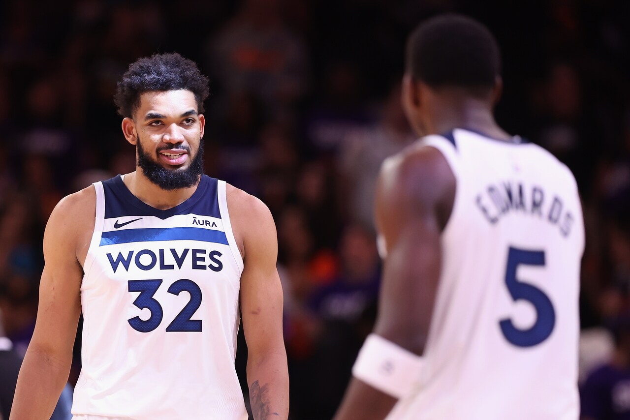 Wolves Pics: Wolves Defeat Suns In GAME 4 To SWEEP SERIES | 04.28.24 ...