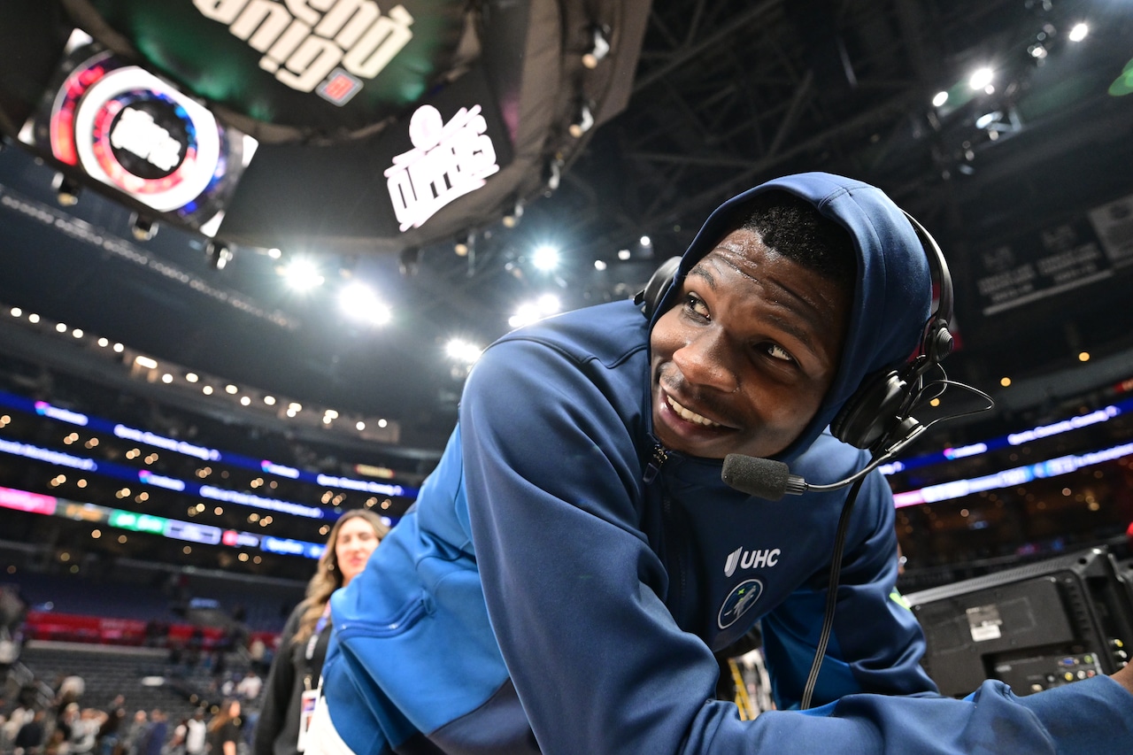 Wolves Pics: Anthony Edwards 23-24 Season Photos | Minnesota Timberwolves