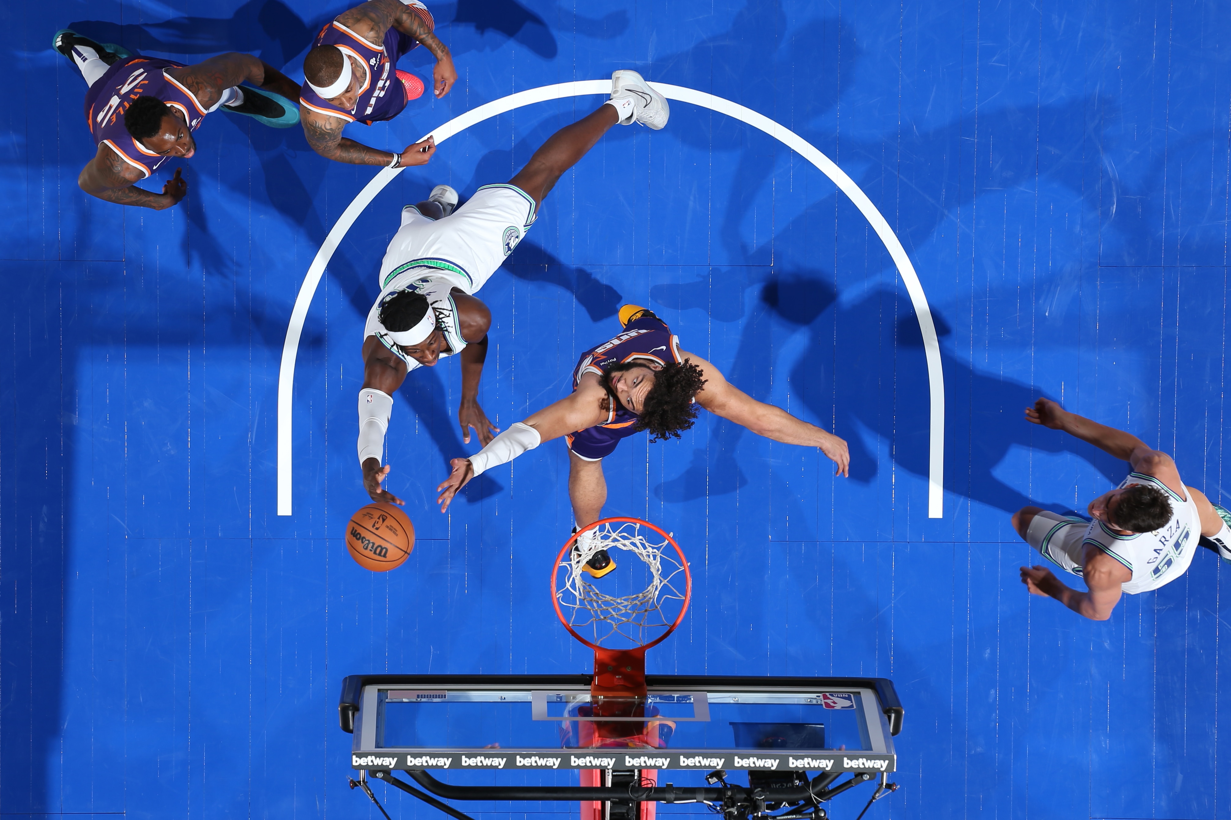 Wolves Pics: Leonard Miller 23-24 Season Photos Photo Gallery | NBA.com