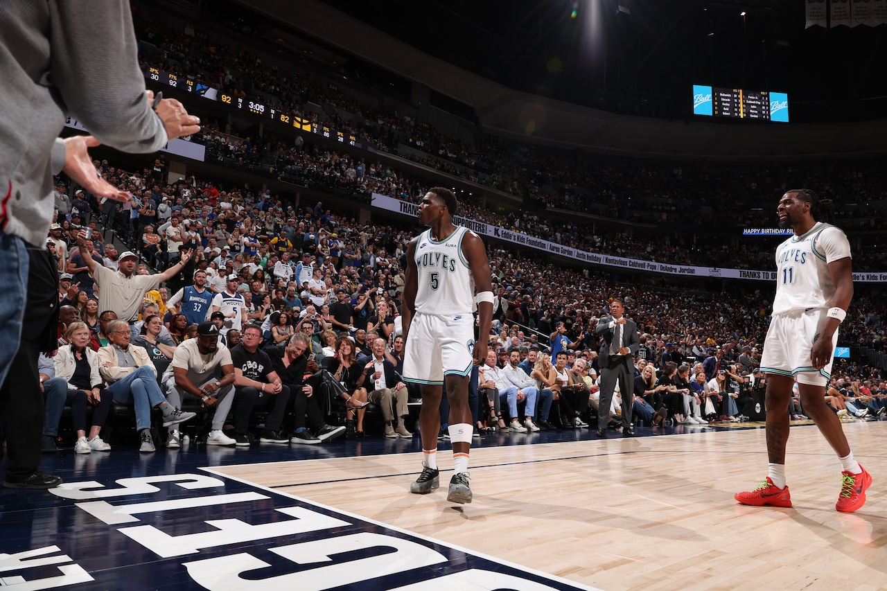 Wolves Pics: Anthony Edwards 23-24 Season Photos | Minnesota Timberwolves