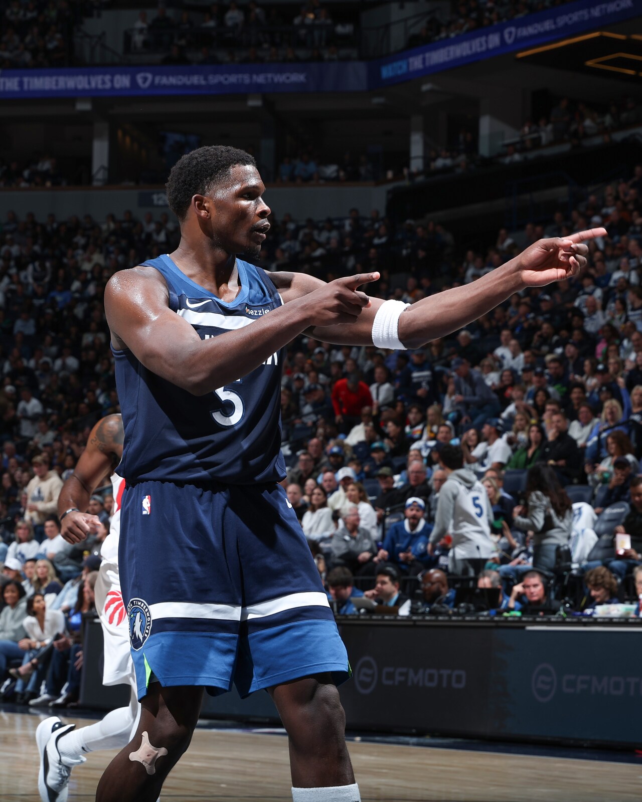 Wolves Pics: Wolves Defeat Raptors In Home Opener | Minnesota Timberwolves