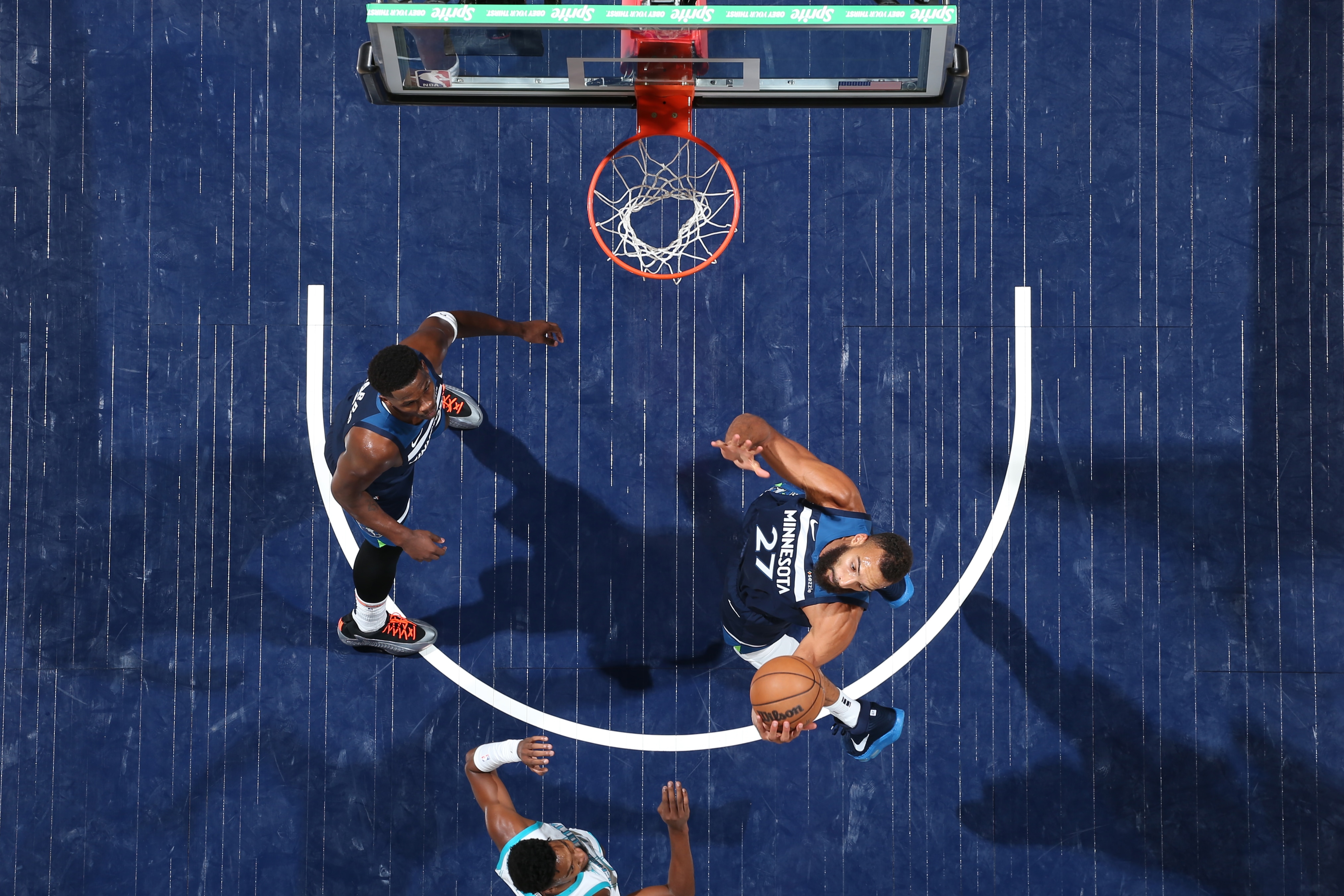 Naz Reid makes five 3-pointers and scores 25 points to lead ...