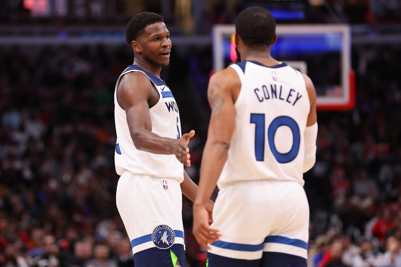 Anthony Edwards stars as the Timberwolves rally past the Bulls 135-119 ...