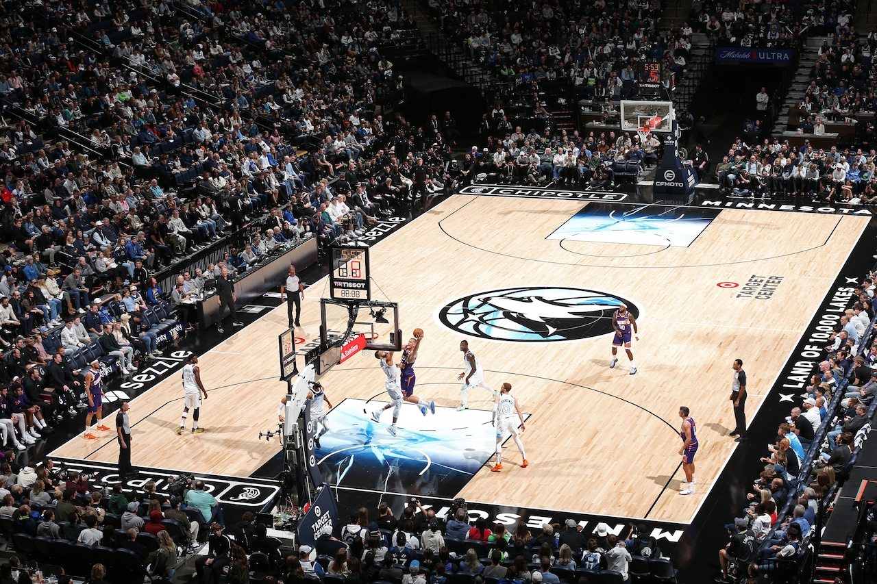 Wolves Pics: Wolves Defeat Suns, 120-117 | Minnesota Timberwolves