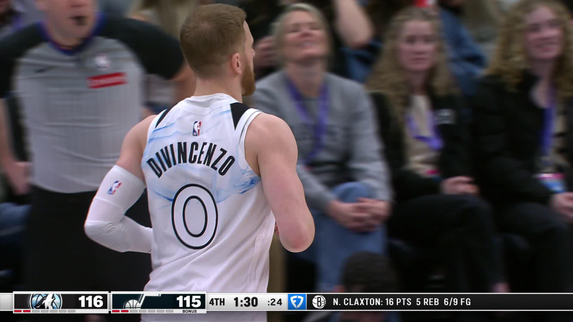 3-pointer by Donte DiVincenzo