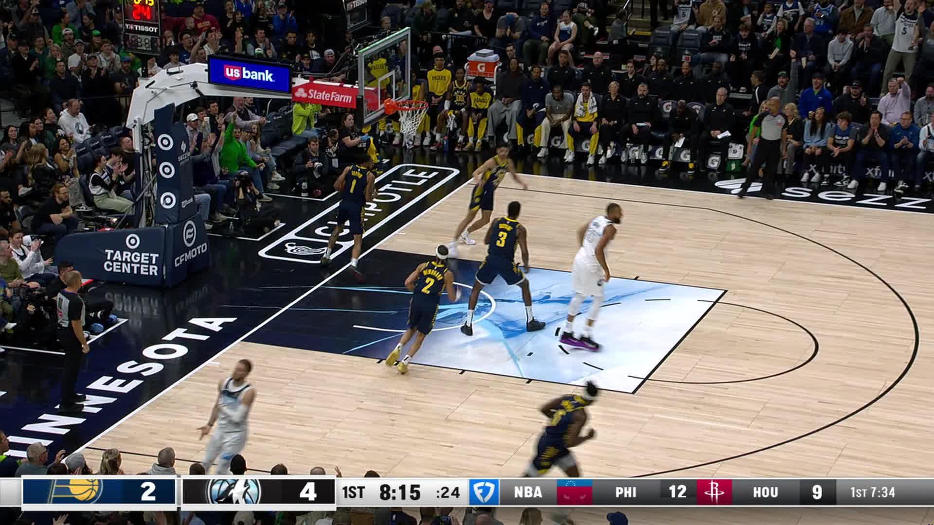 3-pointer by Donte DiVincenzo