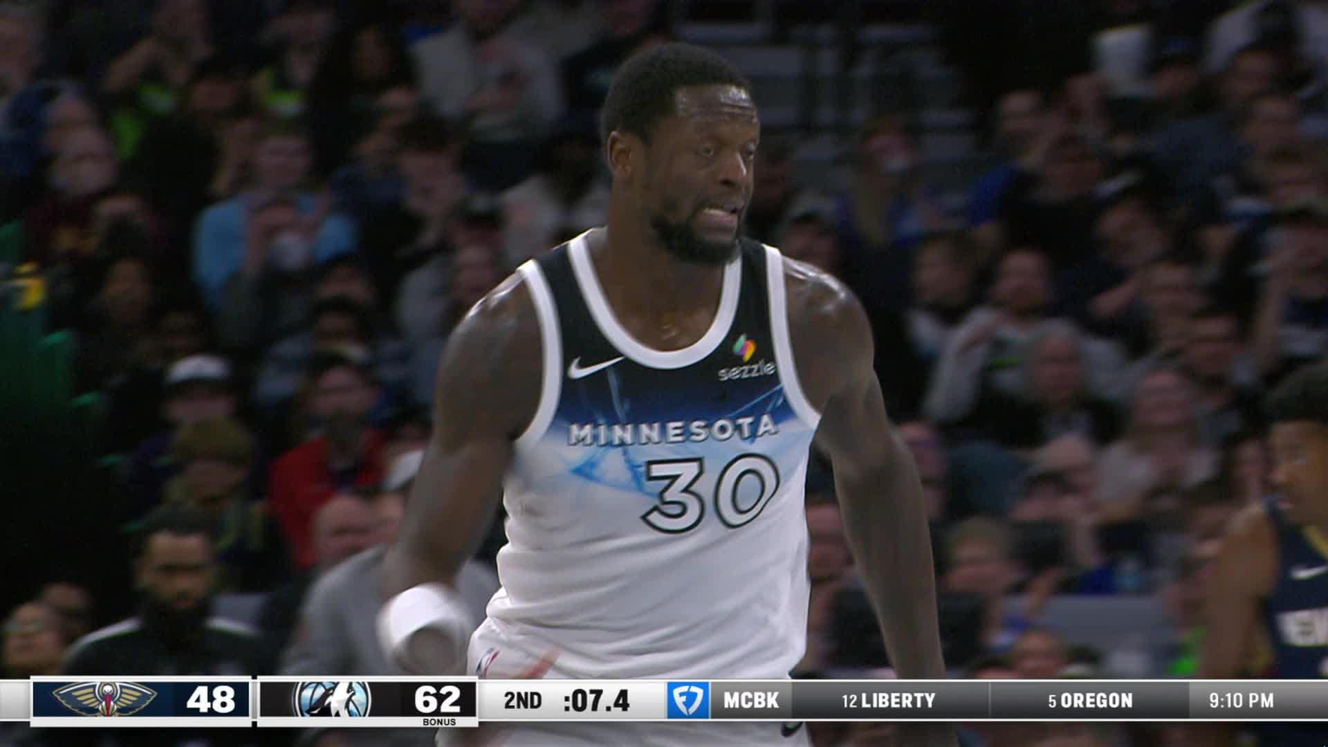 2-pointer by Julius Randle