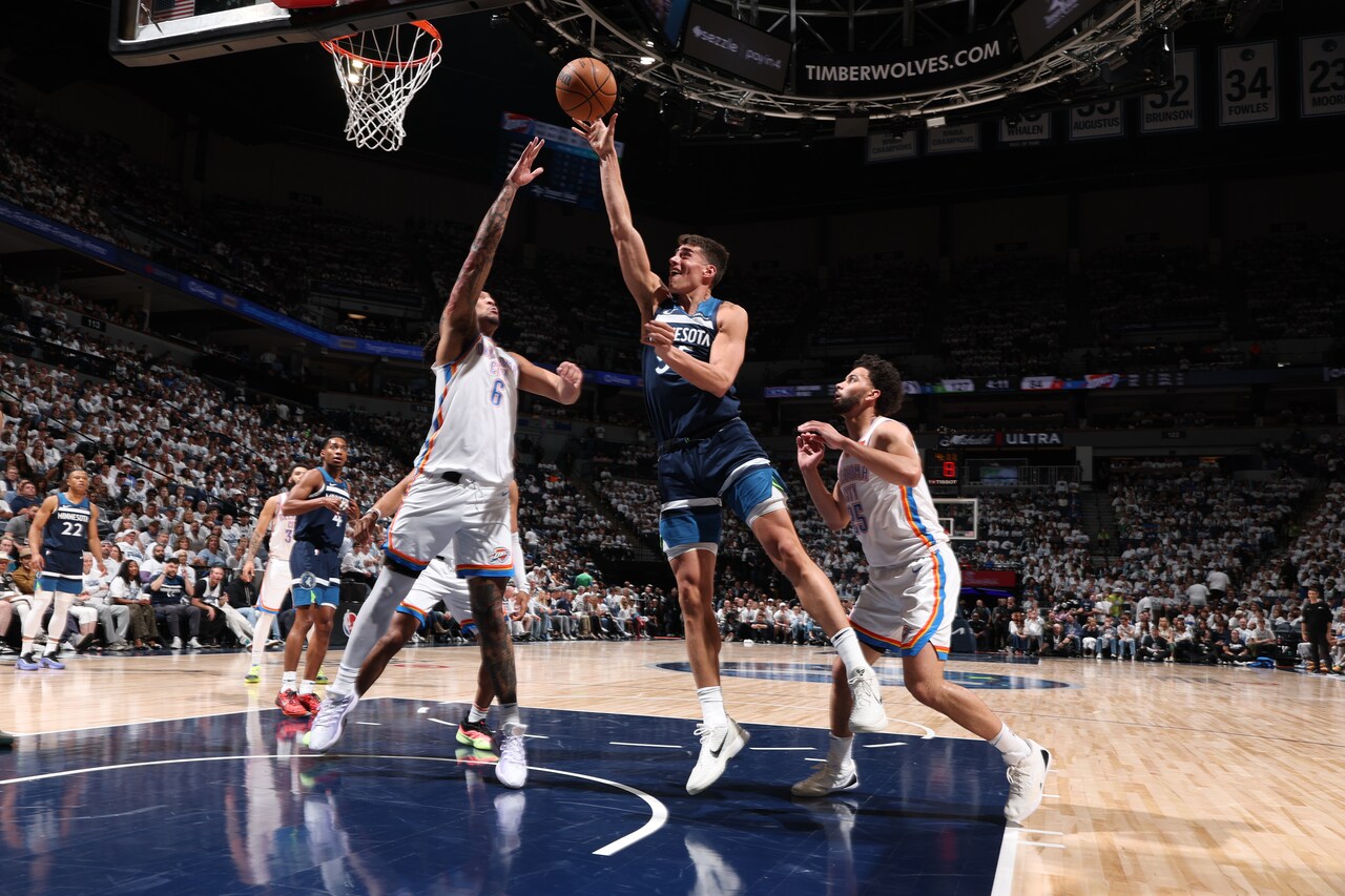 Wolves Pics: Timberwolves Defeat Oklahoma City Thunder in Game 3 Of WCF ...