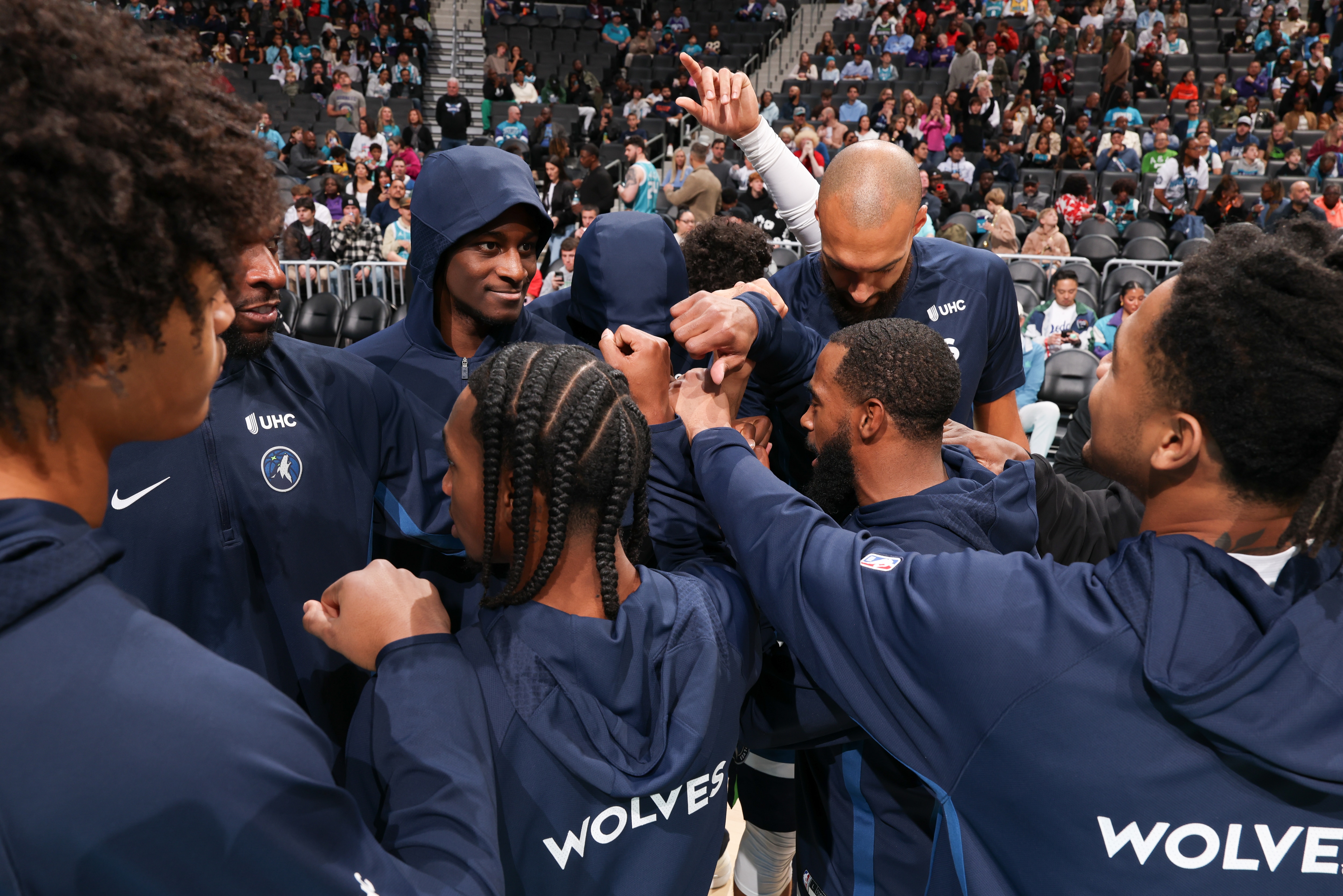 Wolves Pics: Wolves Defeat Hornets, 122-105 | 11.01.25 | Minnesota ...