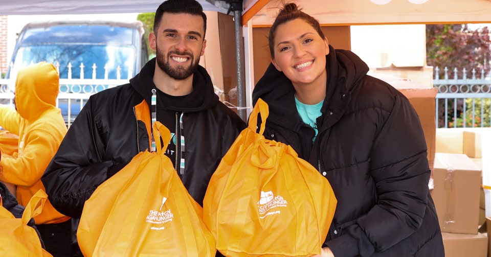 Campaign Against Hunger Turkey Giveaway | Brooklyn Nets