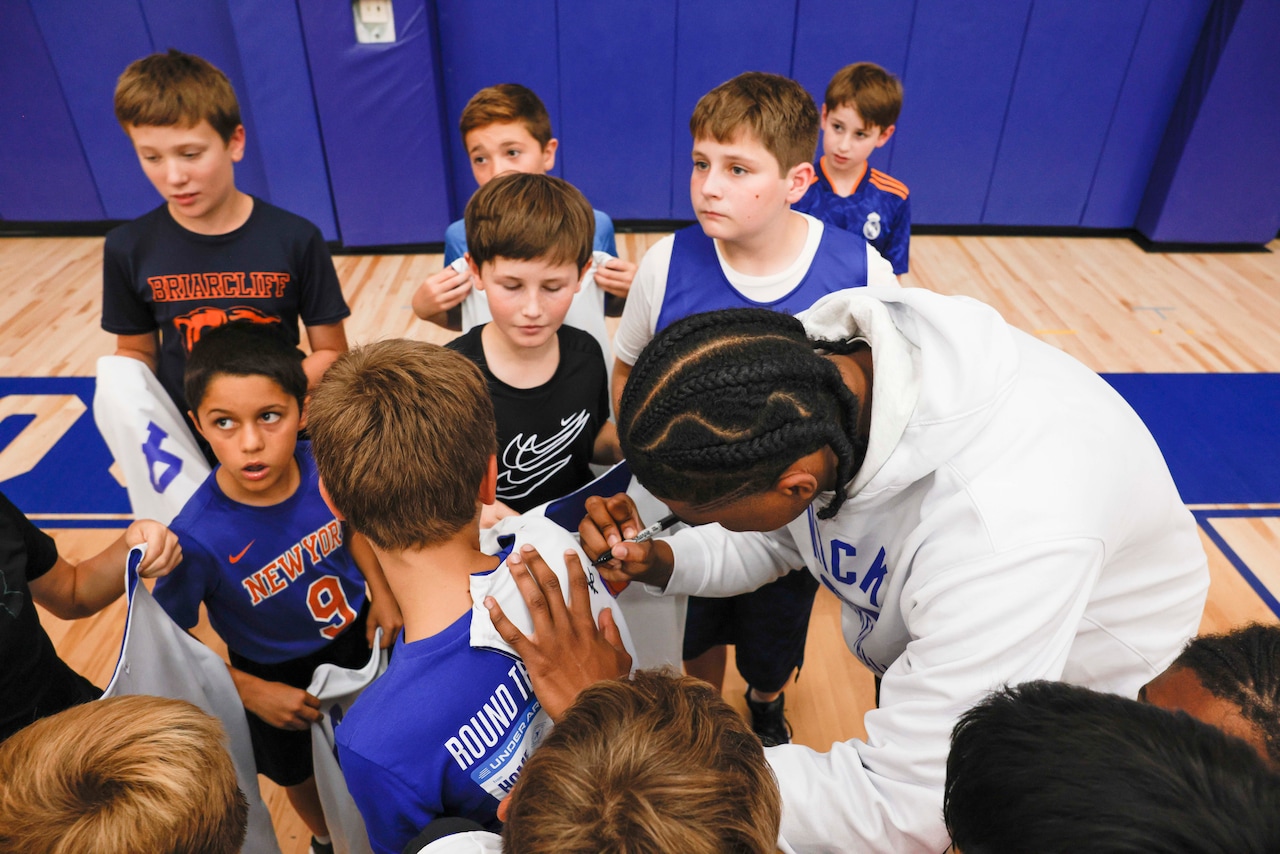 Jr. Knicks Summer Camp: Bronxville Session | New York Knicks