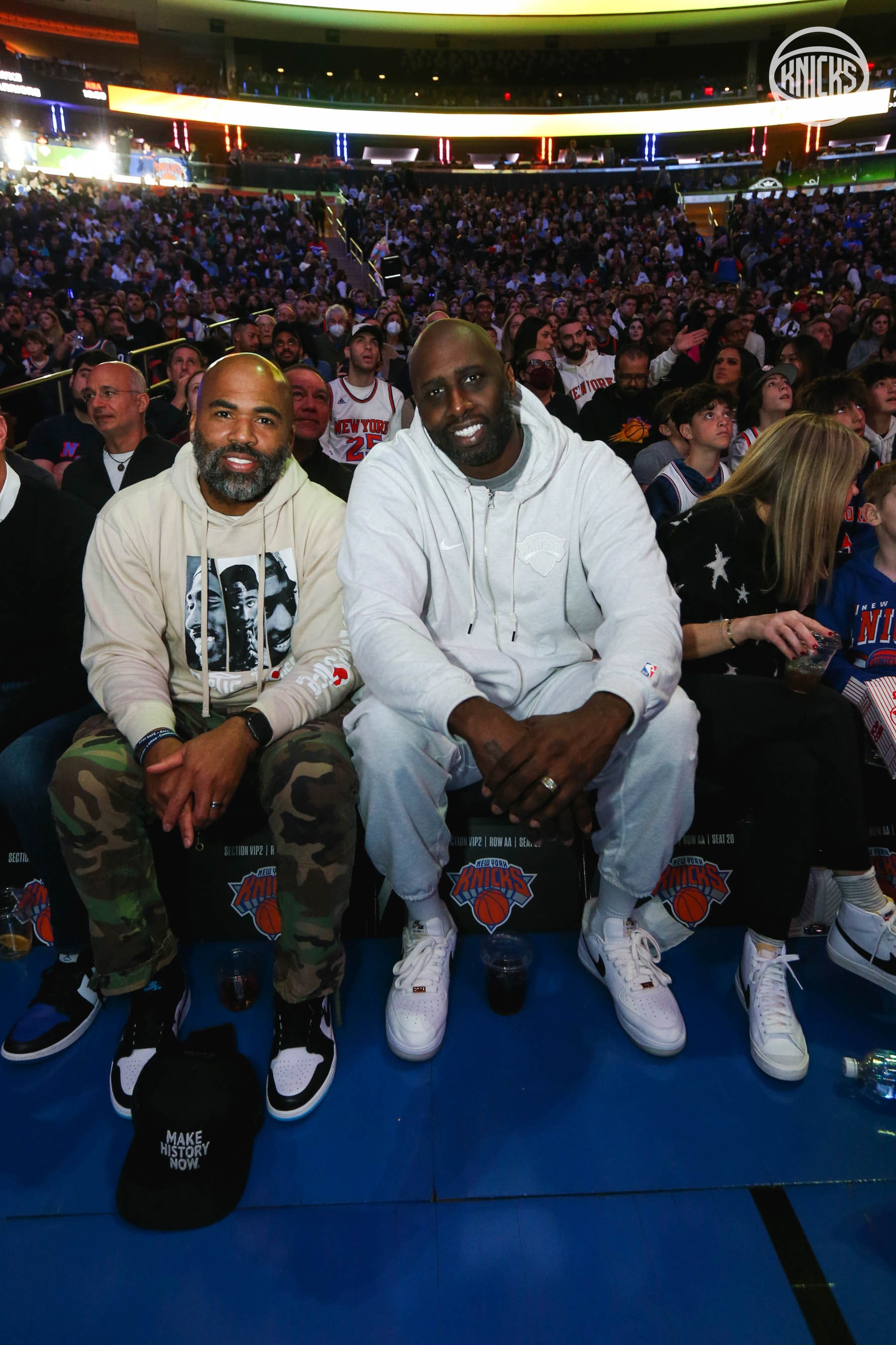 Celebrity Row: January 2 vs. Suns Photo Gallery | NBA.com