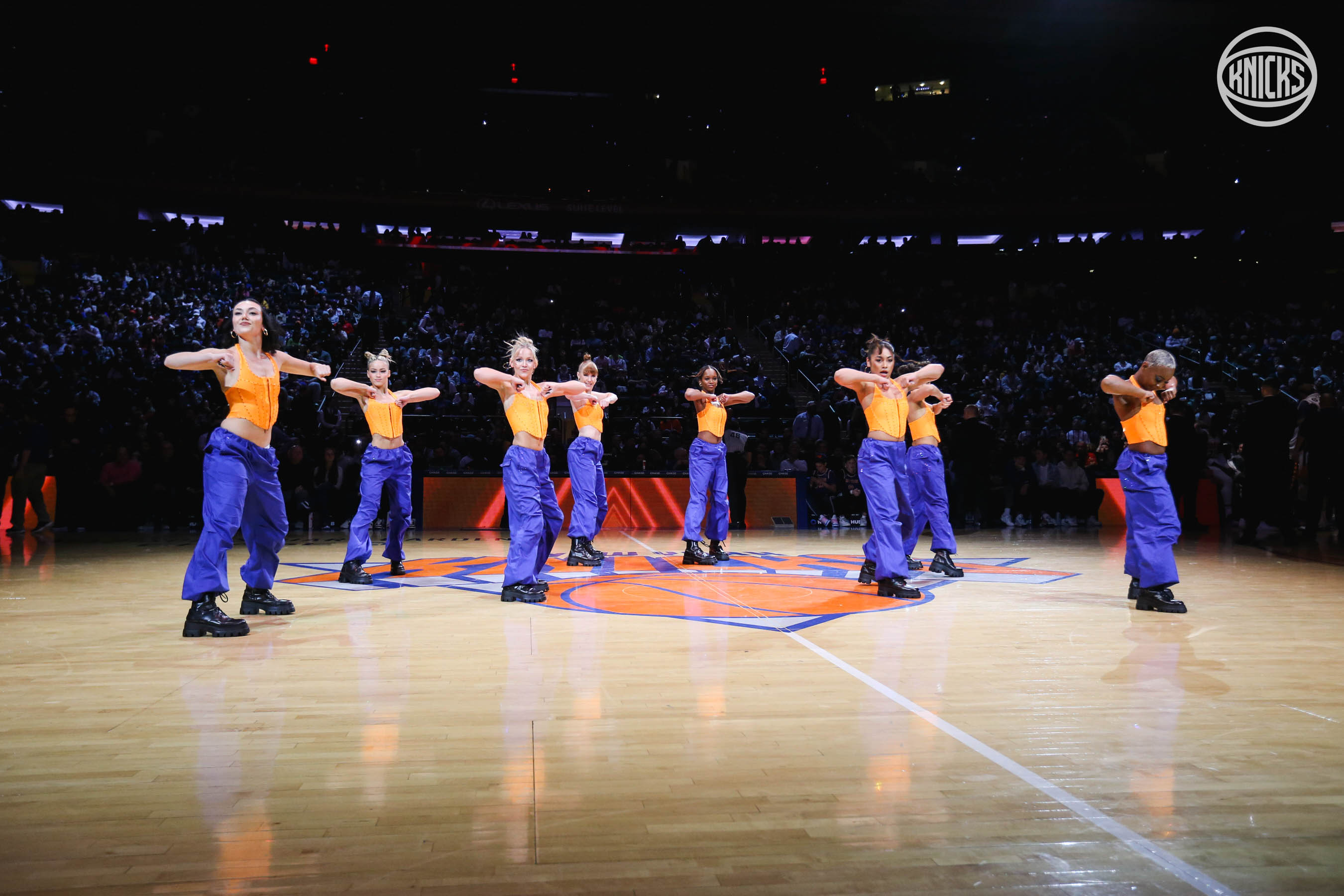 Knicks on the Court: January 2 vs. Suns Photo Gallery | NBA.com