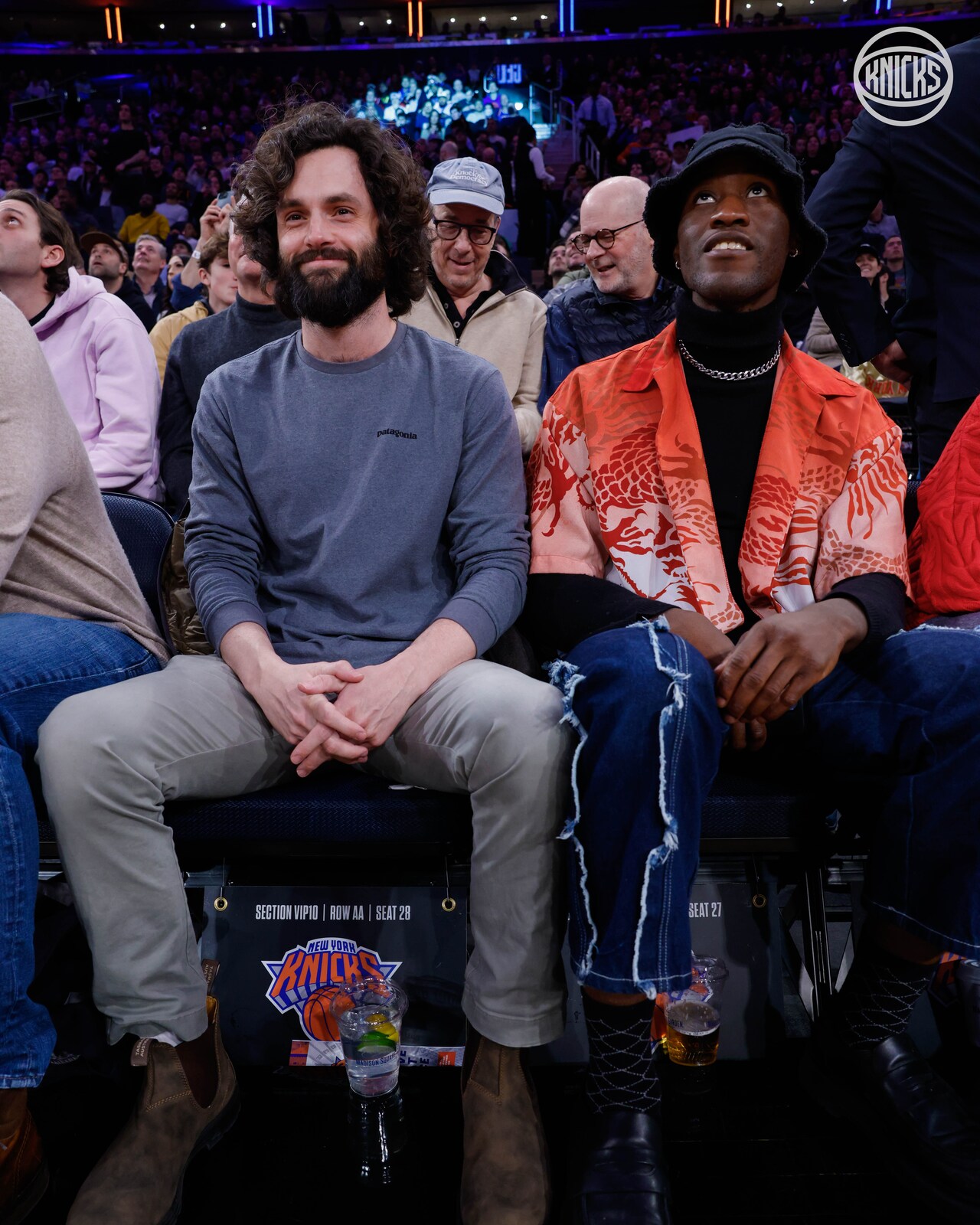 Celebrity Row: Knicks 5 vs. 76ers | New York Knicks