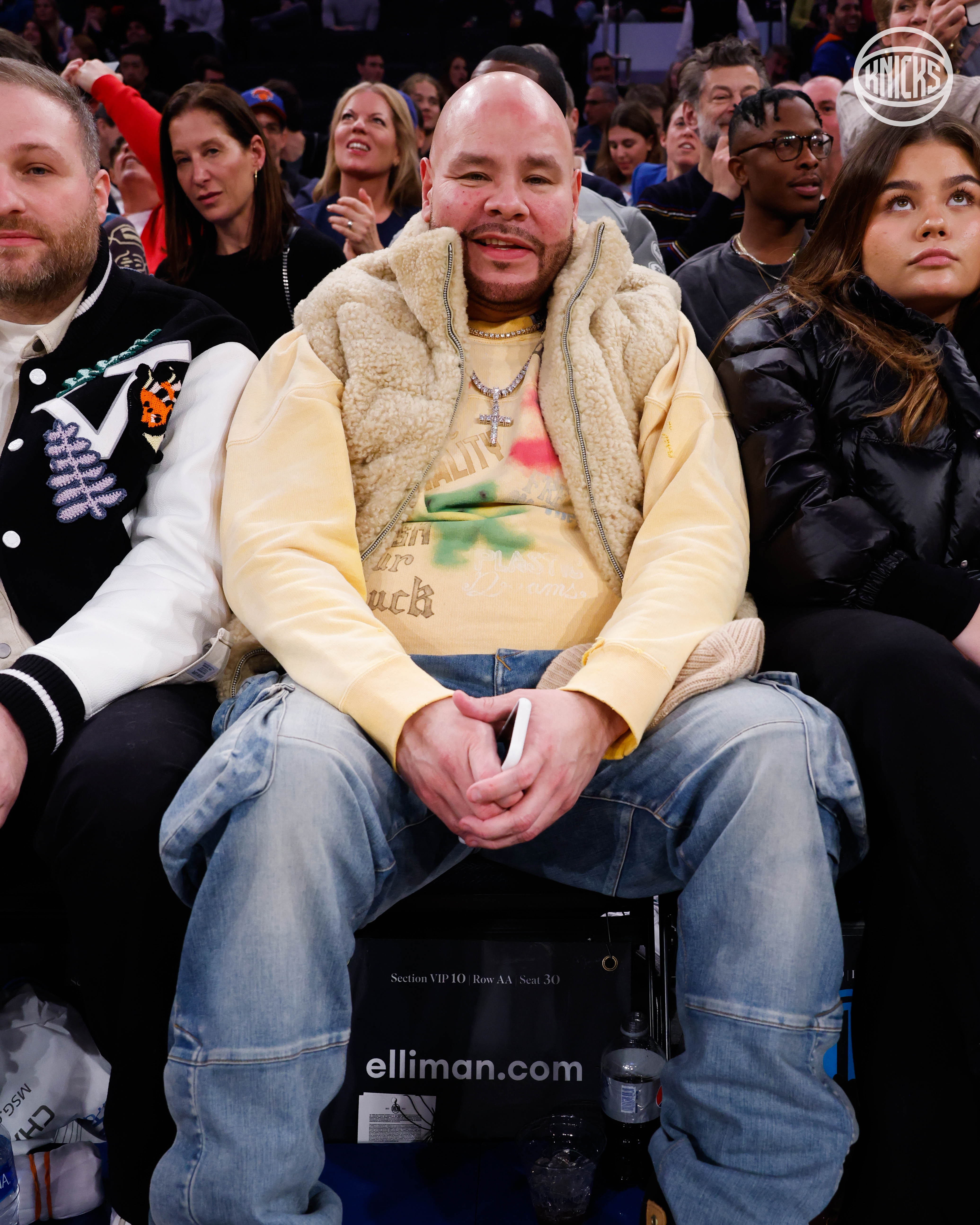 Celebrity Row: March 7 vs. Hornets Photo Gallery | NBA.com