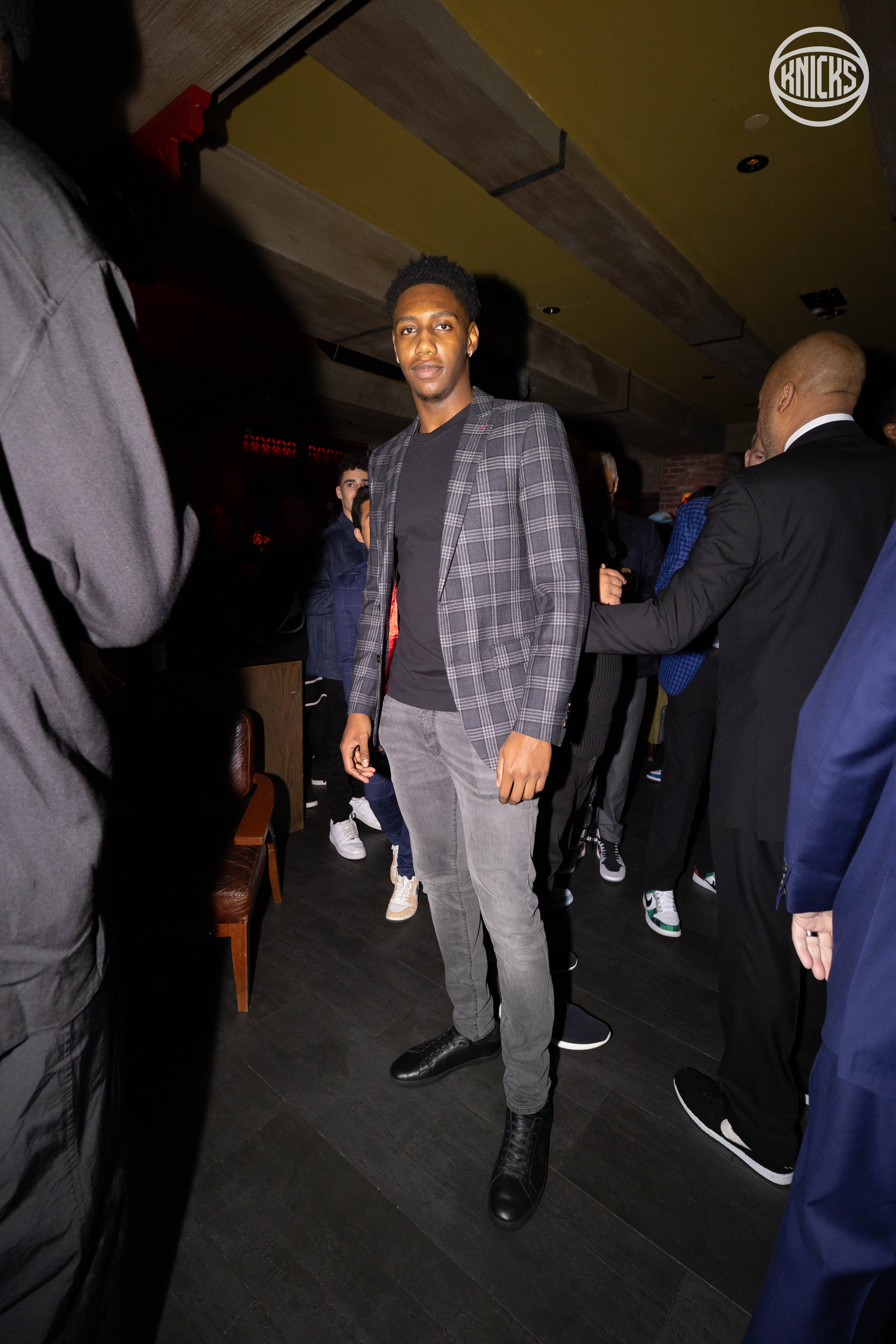 Kicks and Cocktails presented by Coinbase Photo Gallery | NBA.com