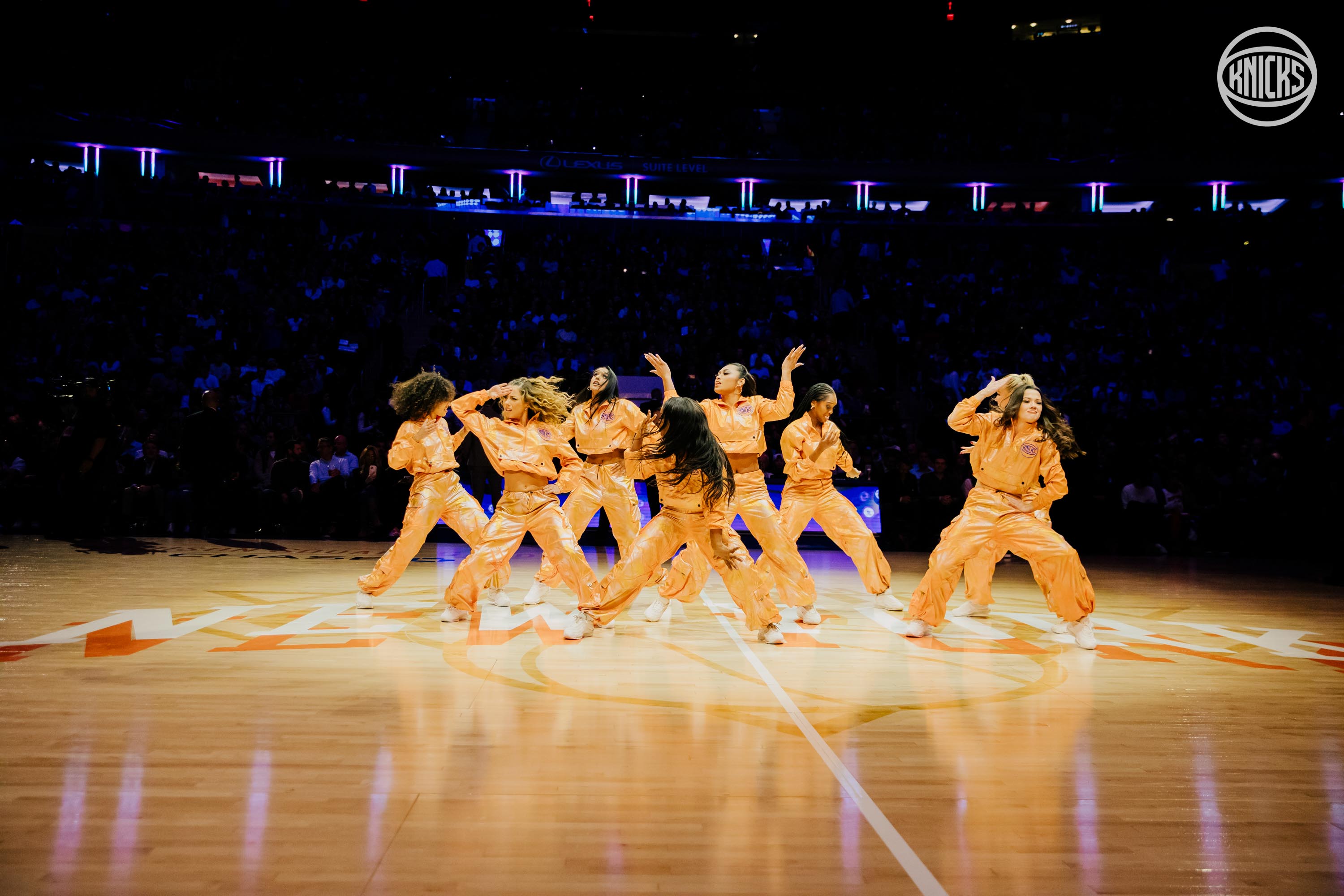 Knicks City Dancers November Performances at The Garden Photo Gallery ...
