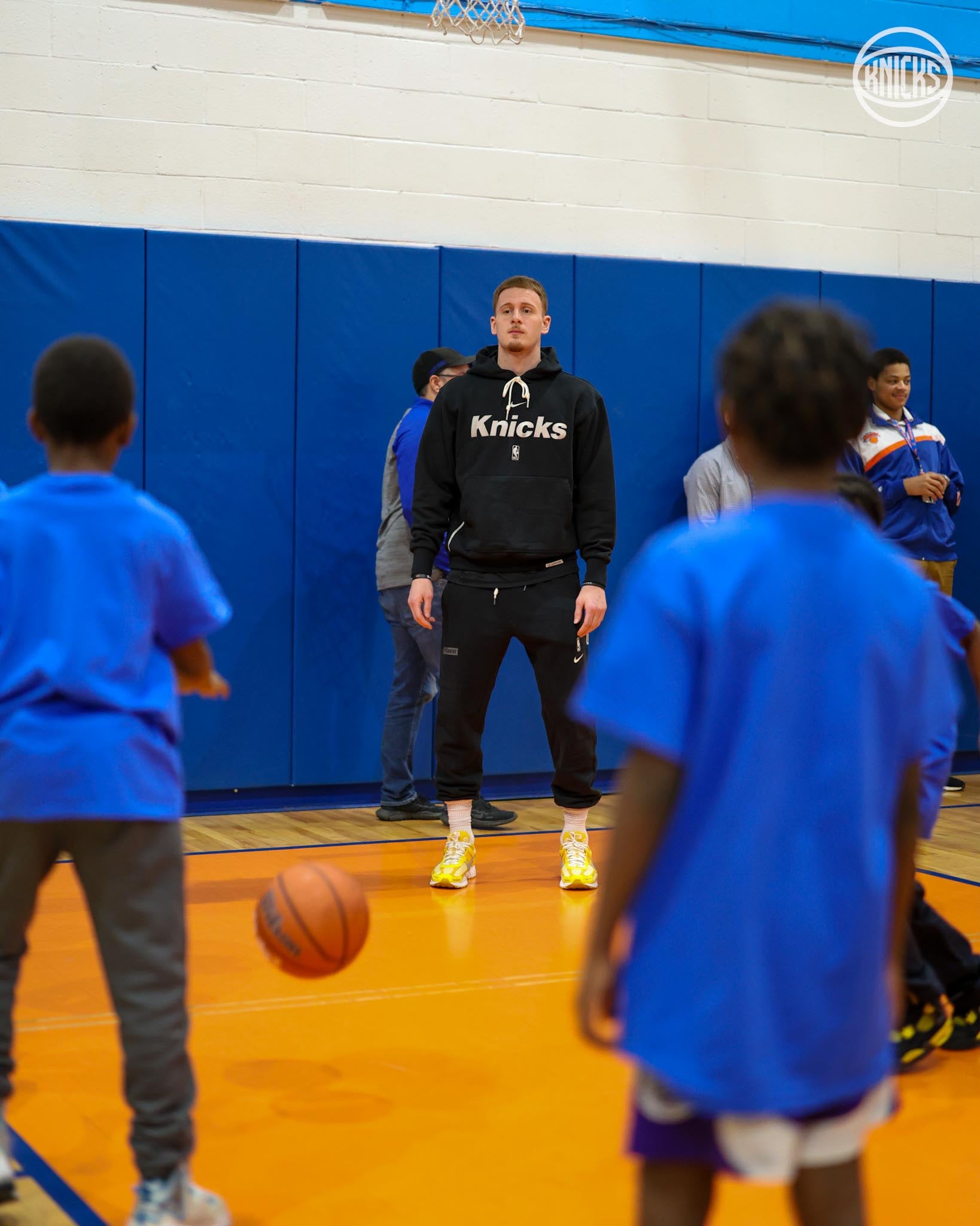 Knicks Holiday Delight Photo Gallery | NBA.com