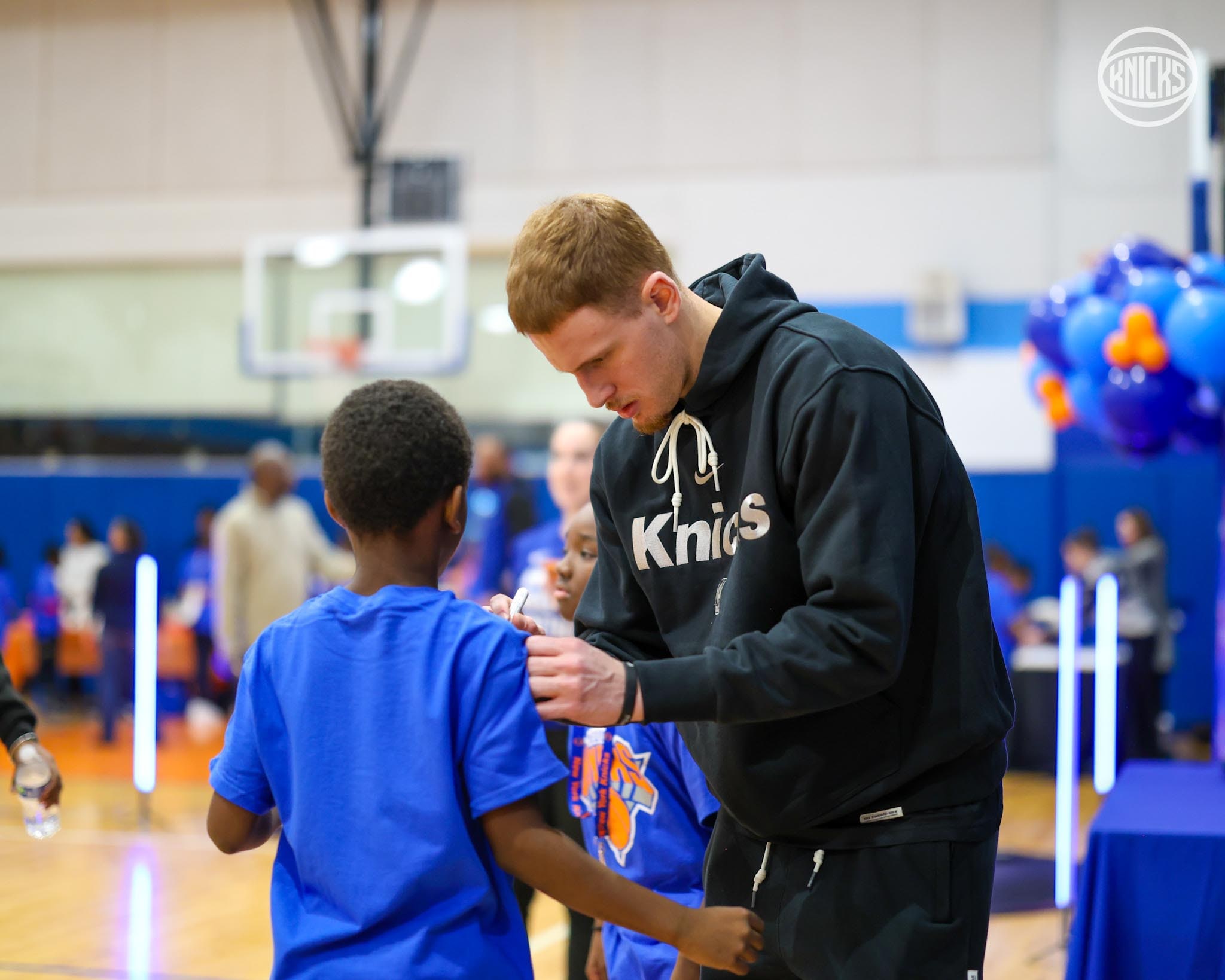 Knicks Holiday Delight Photo Gallery | NBA.com