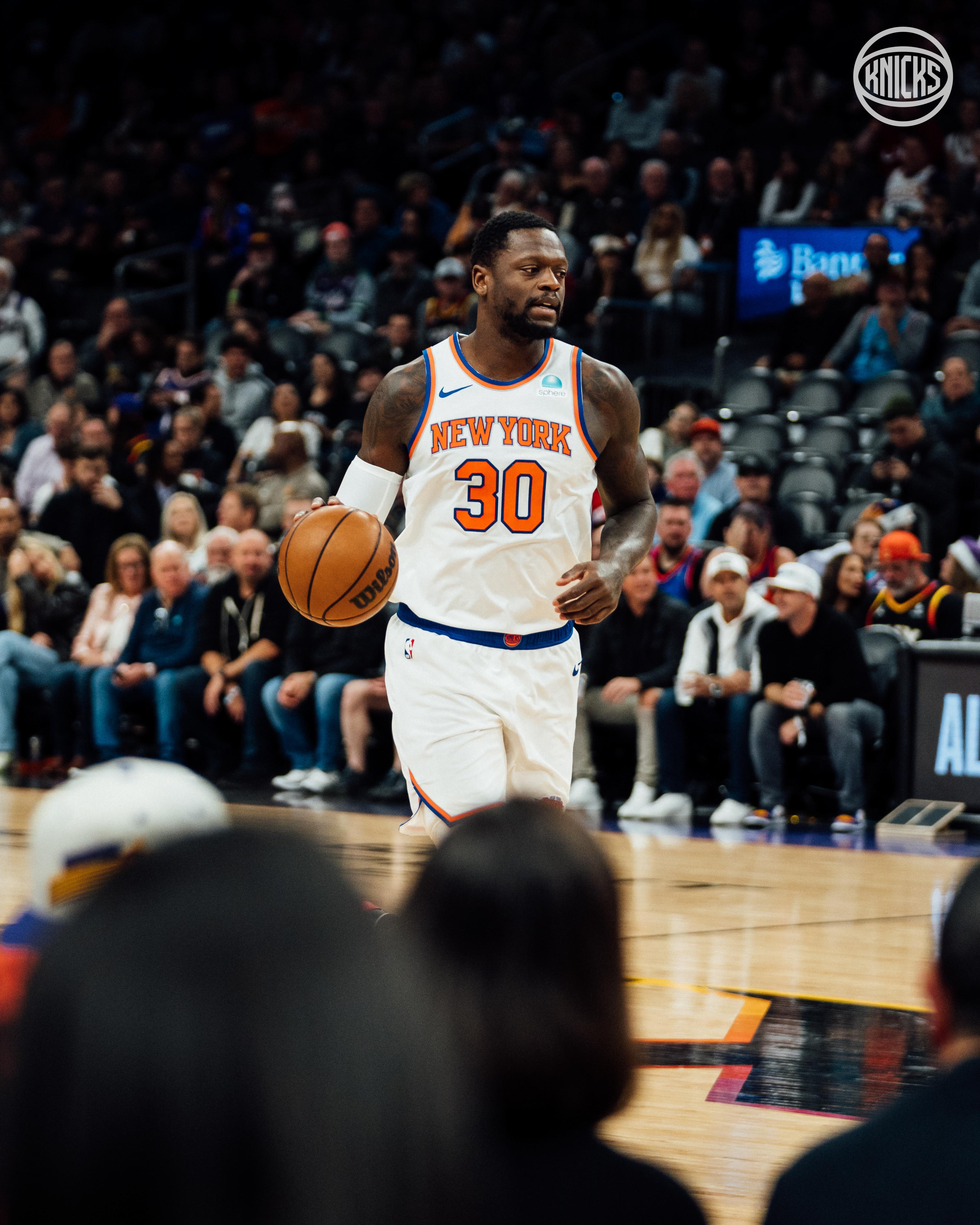 Knicks on the Court: December 15 at Suns Photo Gallery | NBA.com