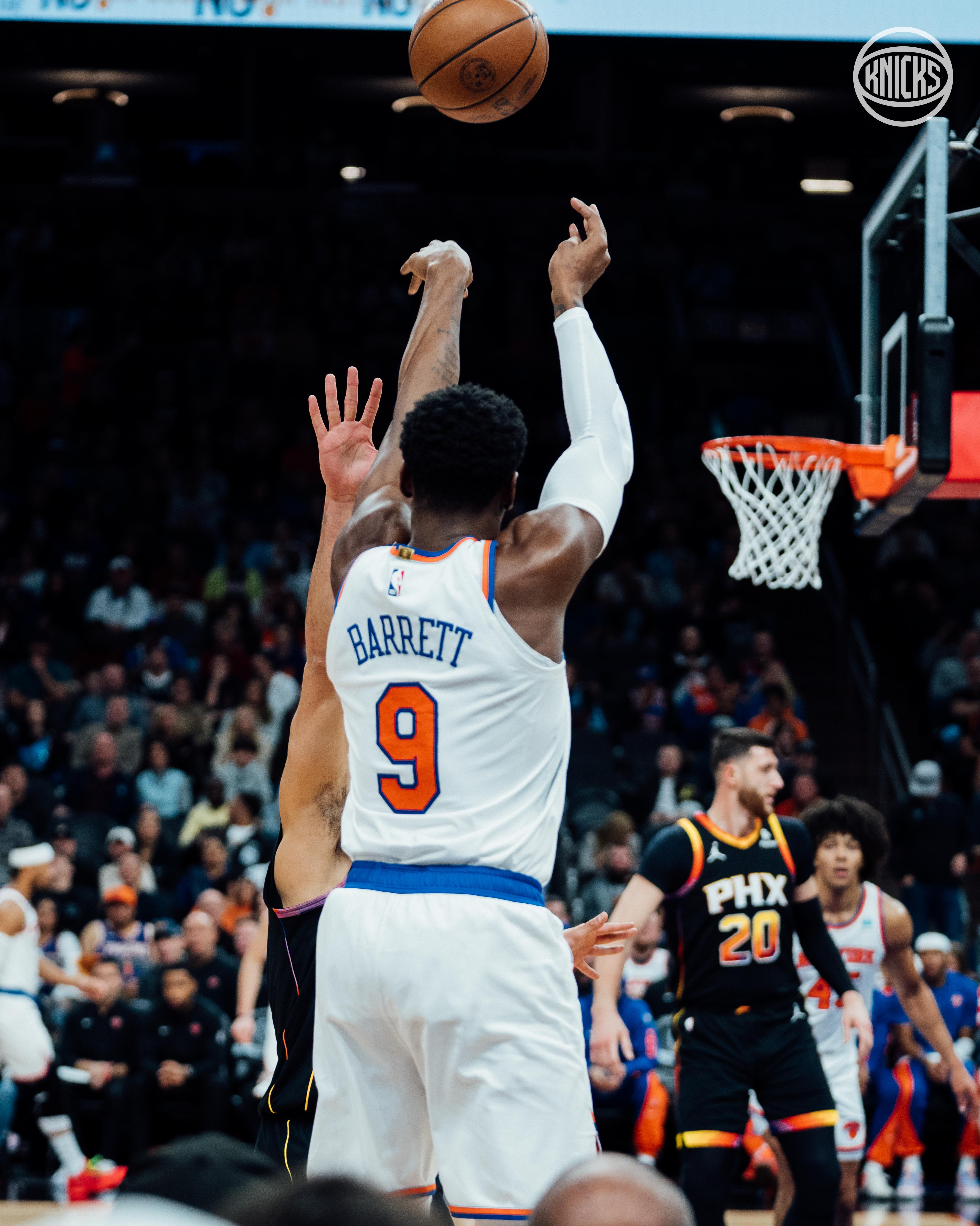 Knicks on the Court: December 15 at Suns Photo Gallery | NBA.com