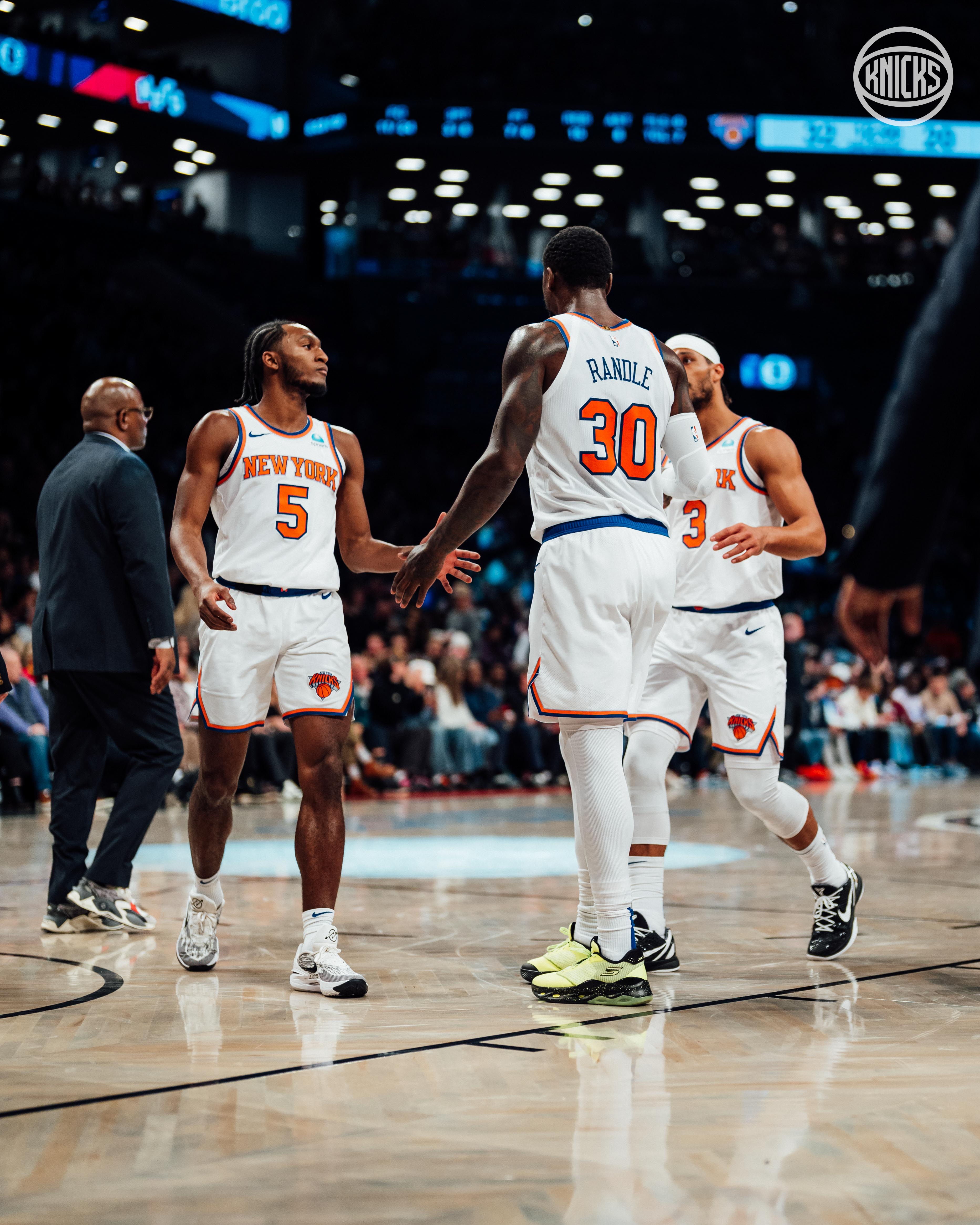 Knicks on the Court: December 20 at Nets Photo Gallery | NBA.com