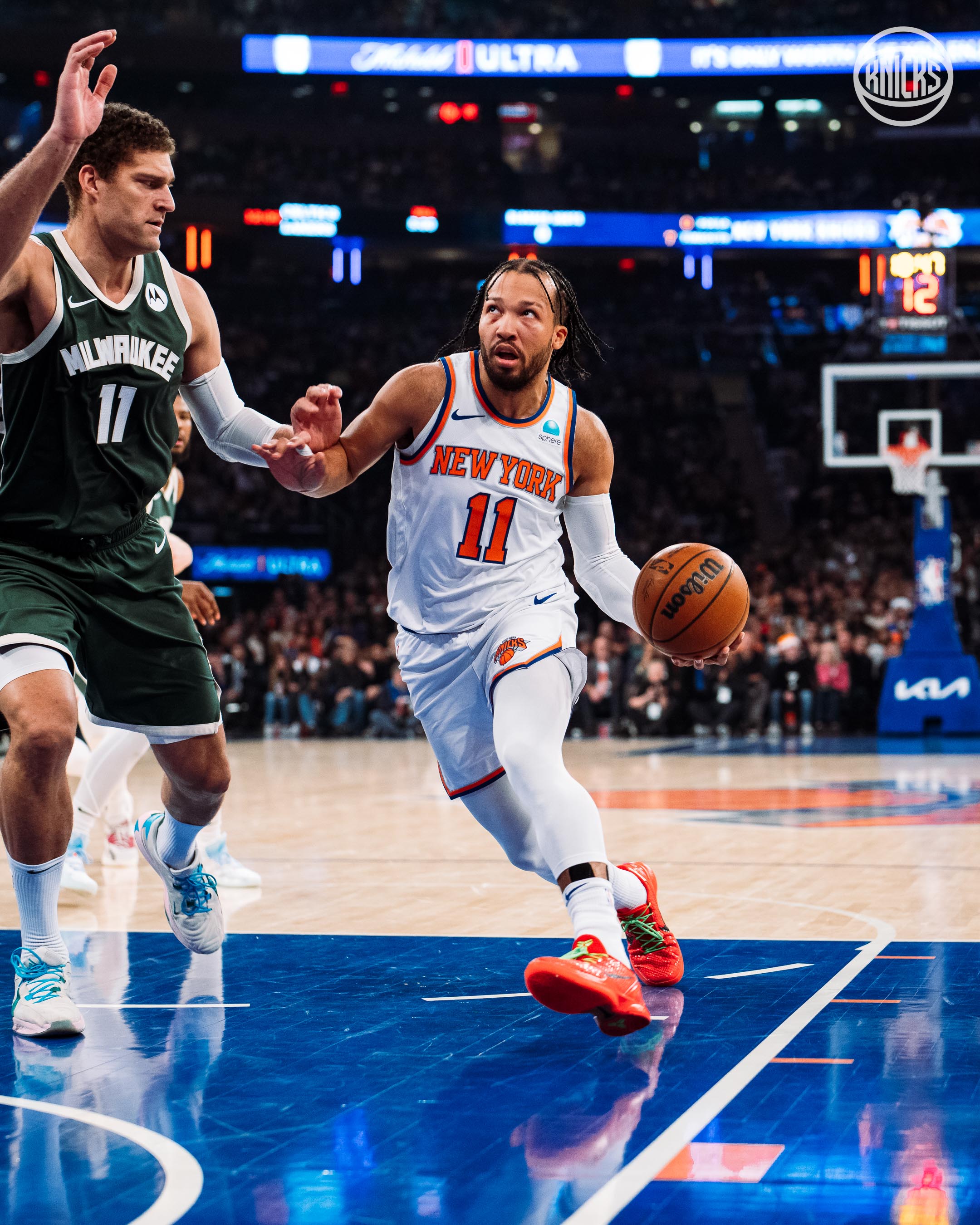 Knicks on the Court: December 25th vs. Bucks Photo Gallery | NBA.com