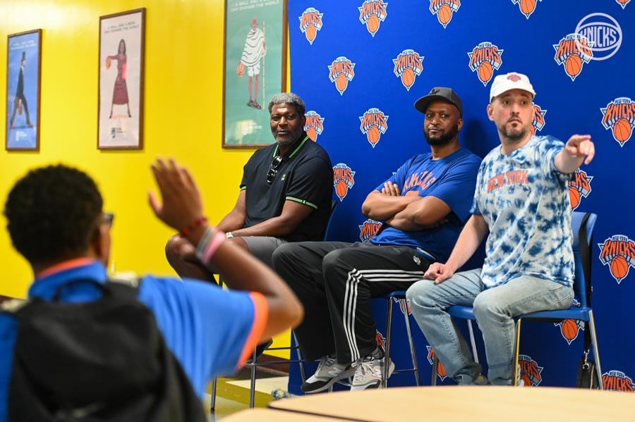 Earl Monroe New Renaissance Basketball School Knicks Day | New York Knicks
