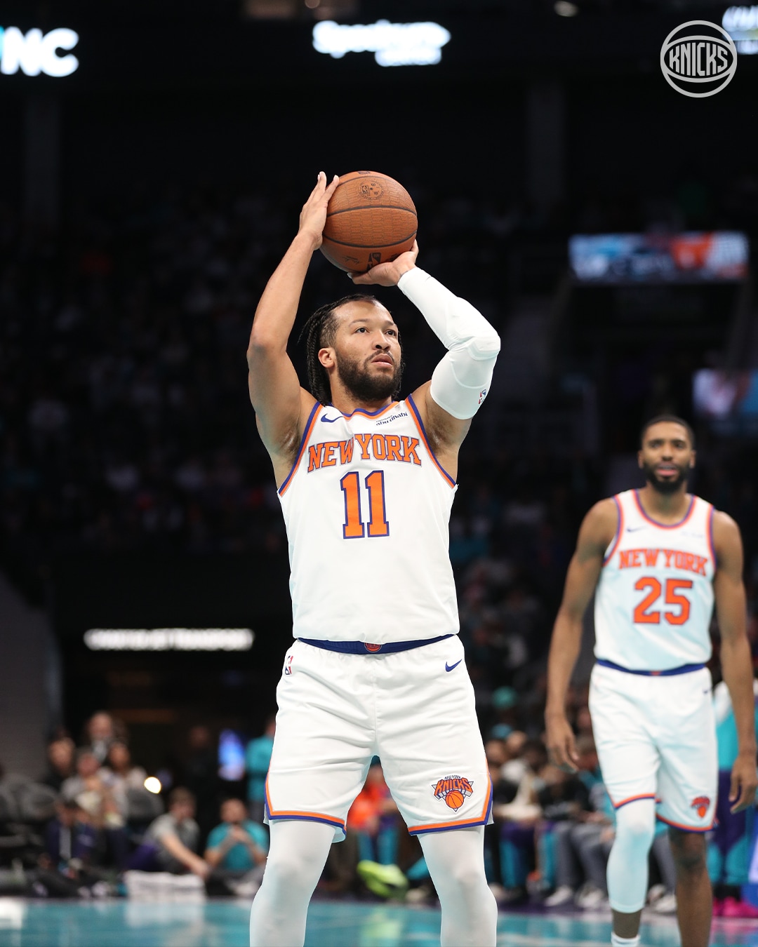 Knicks on the Court: November 29 vs Hornets | New York Knicks
