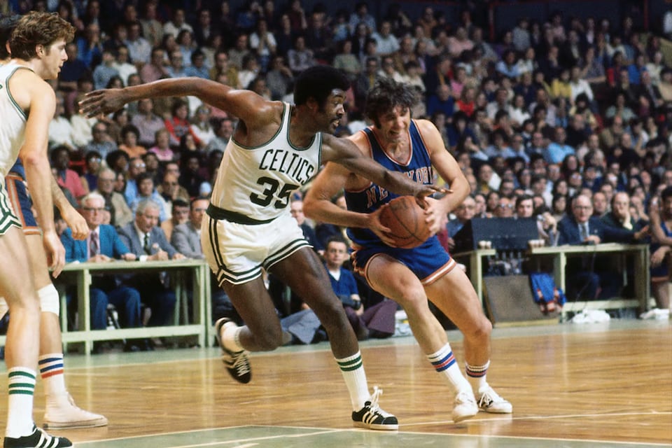 Dave DeBusschere Player Stats & Bio | New York KnicksHard-nosed, blue ...