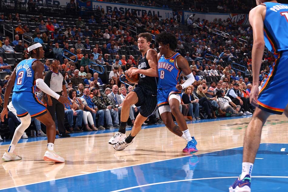 Photos of the Night: Magic vs. Thunder (11/1/22) Photo Gallery | NBA.com