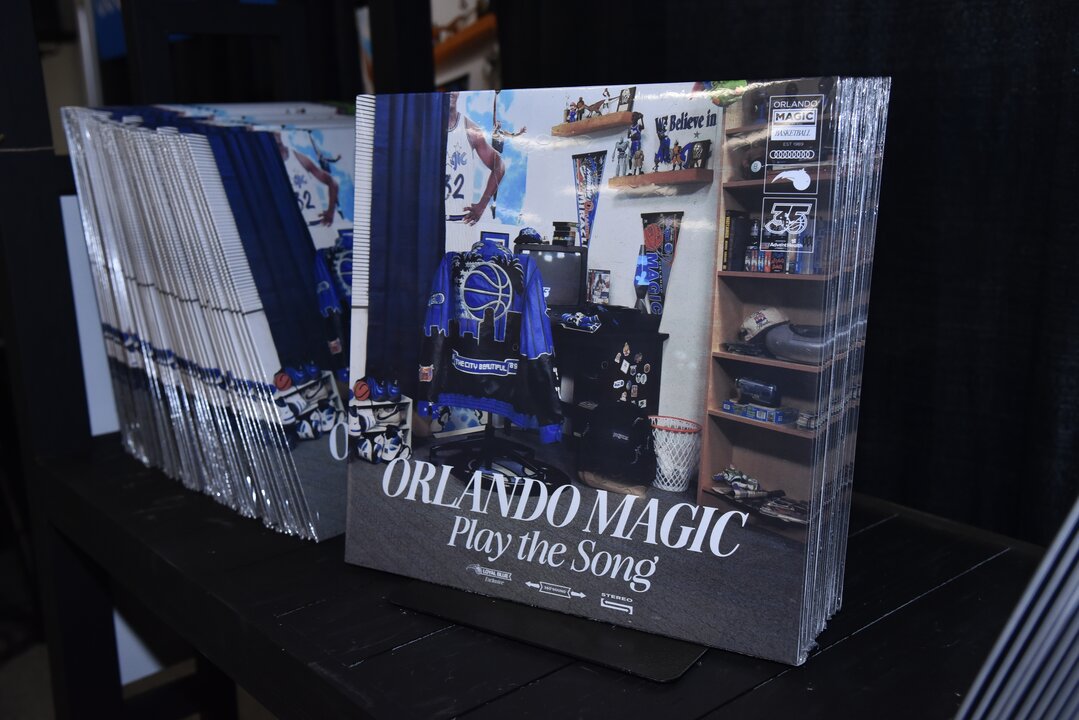 Loyal Blue Thank You Event Photo Gallery | NBA.com