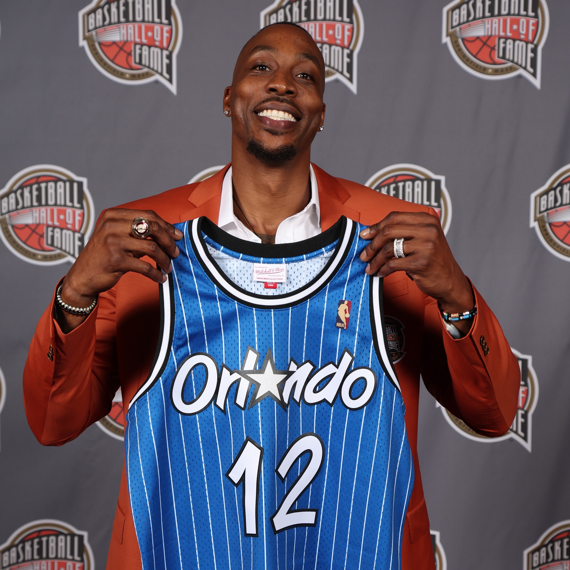 Orlando Magic Legend Dwight Howard Inducted into Naismith Basketball ...