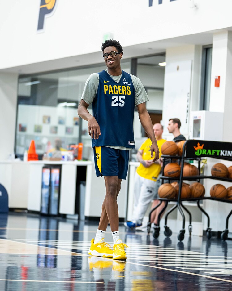 Jalen Smith's 2021-22 Season in Photos | Indiana Pacers