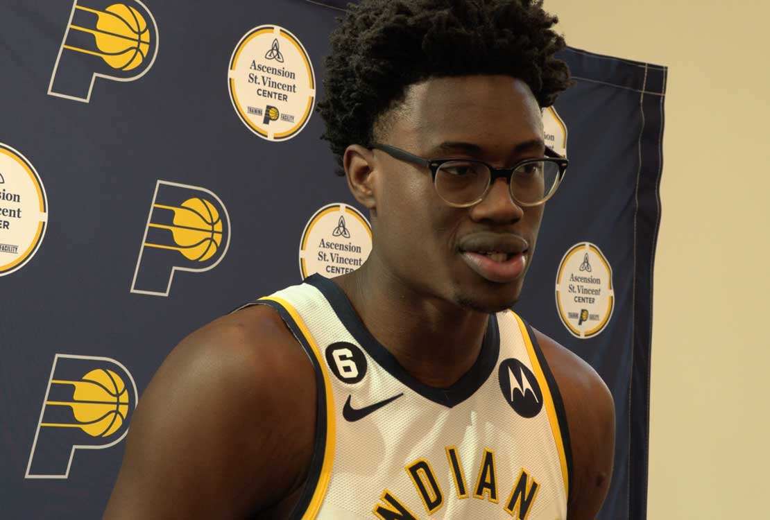 Drive to the basket by Caris LeVert | NBA.com