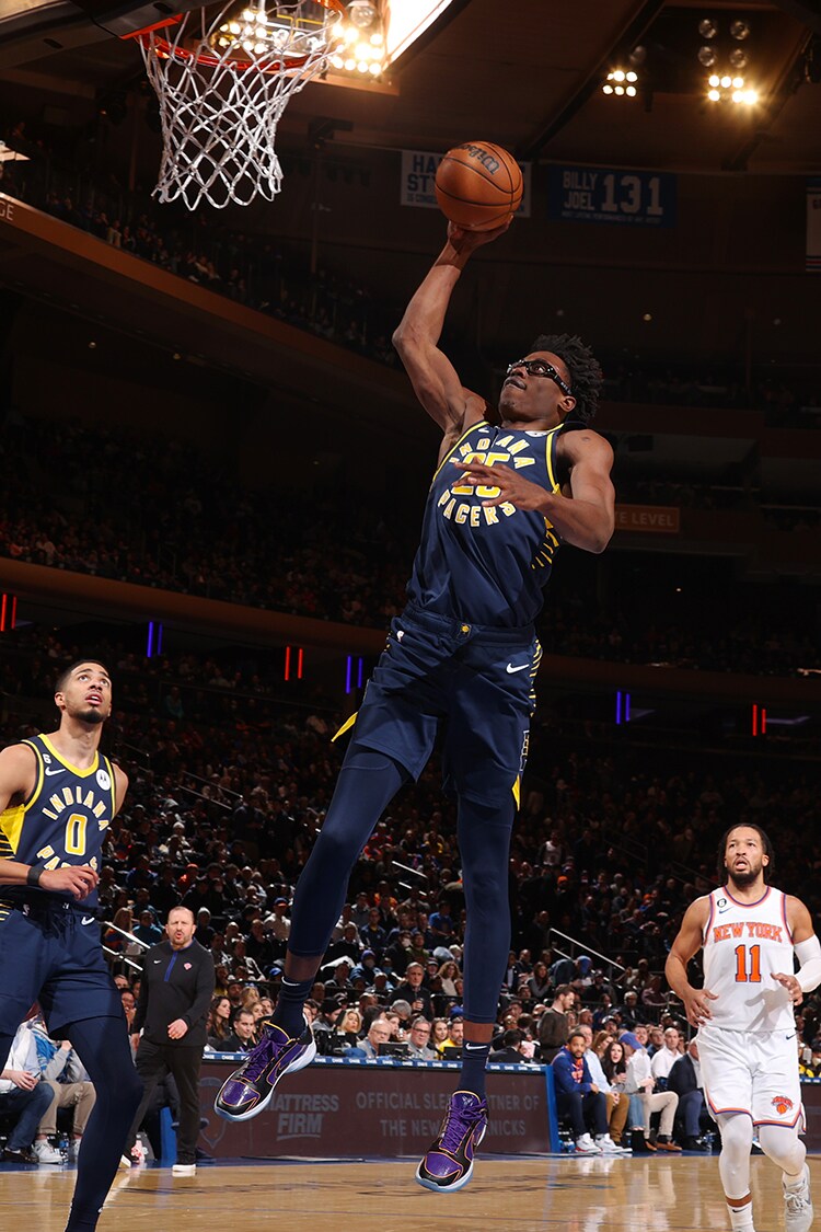 Jalen Smith's 2022-23 Season in Photos Photo Gallery | NBA.com