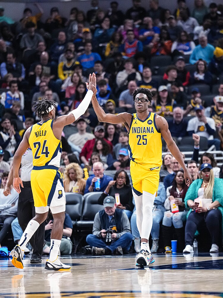 Jalen Smith's 2022-23 Season in Photos Photo Gallery | NBA.com