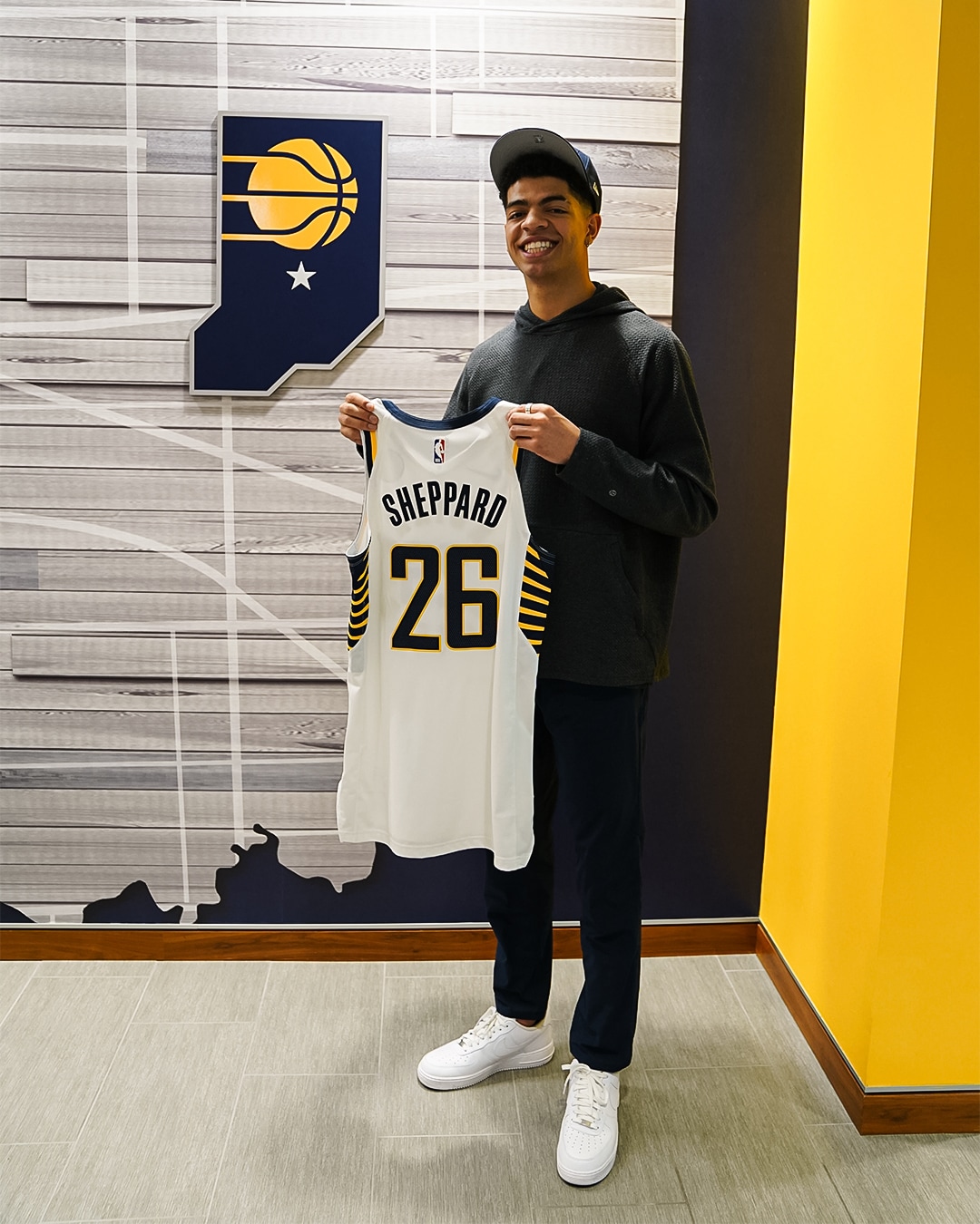 Jarace Walker and Ben Sheppard Arrive in Indiana Photo Gallery | NBA.com