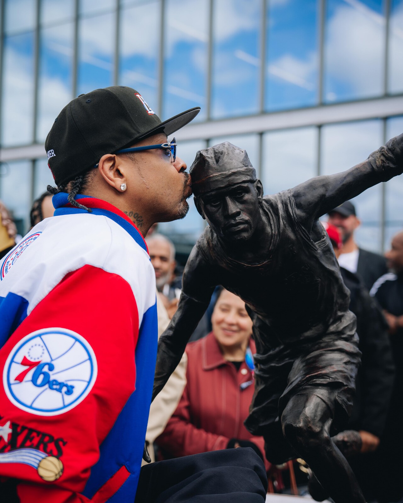 Allen Iverson Sculpture Unveil Ceremony | NBA.com