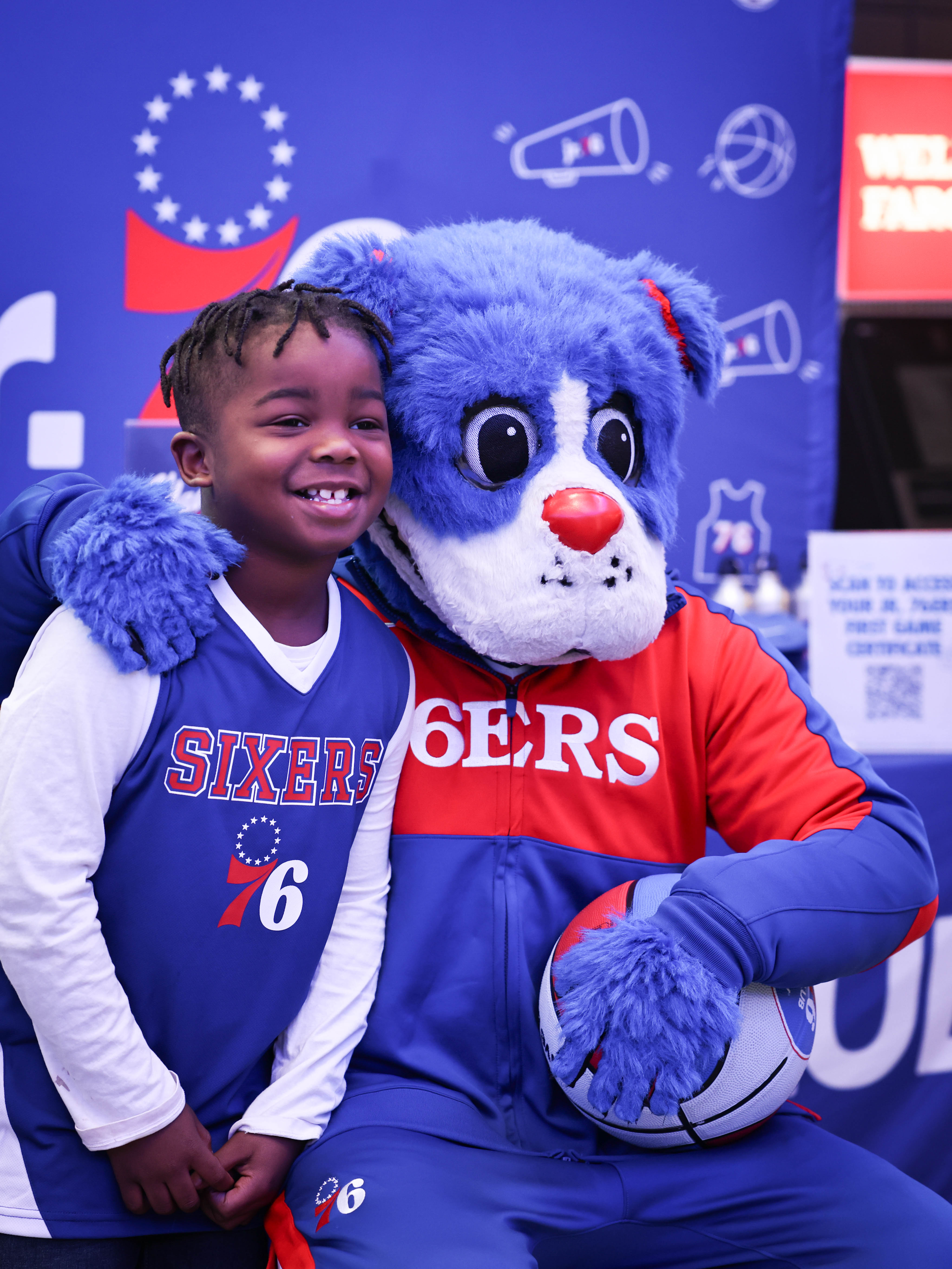 Jr. 76ers Kids Club | Philadelphia 76ers