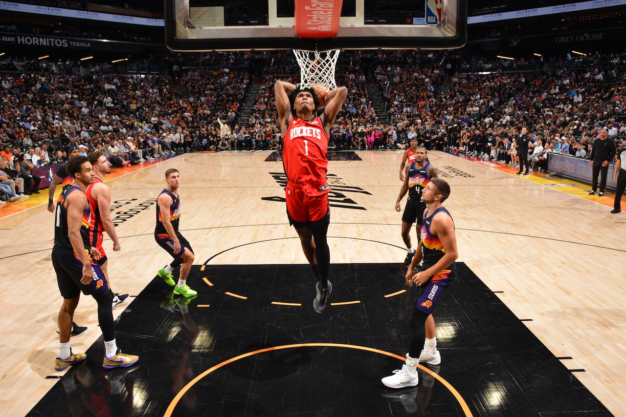 Rockets control the offensive glass, close out season series vs. Suns