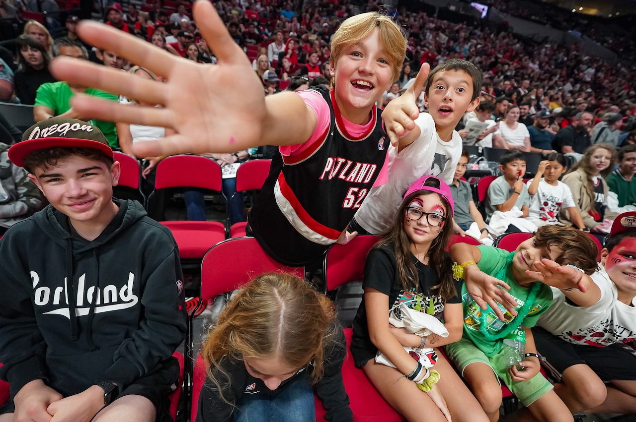 PHOTOS >> 2022 Trail Blazers Fan Fest | Portland Trail Blazers