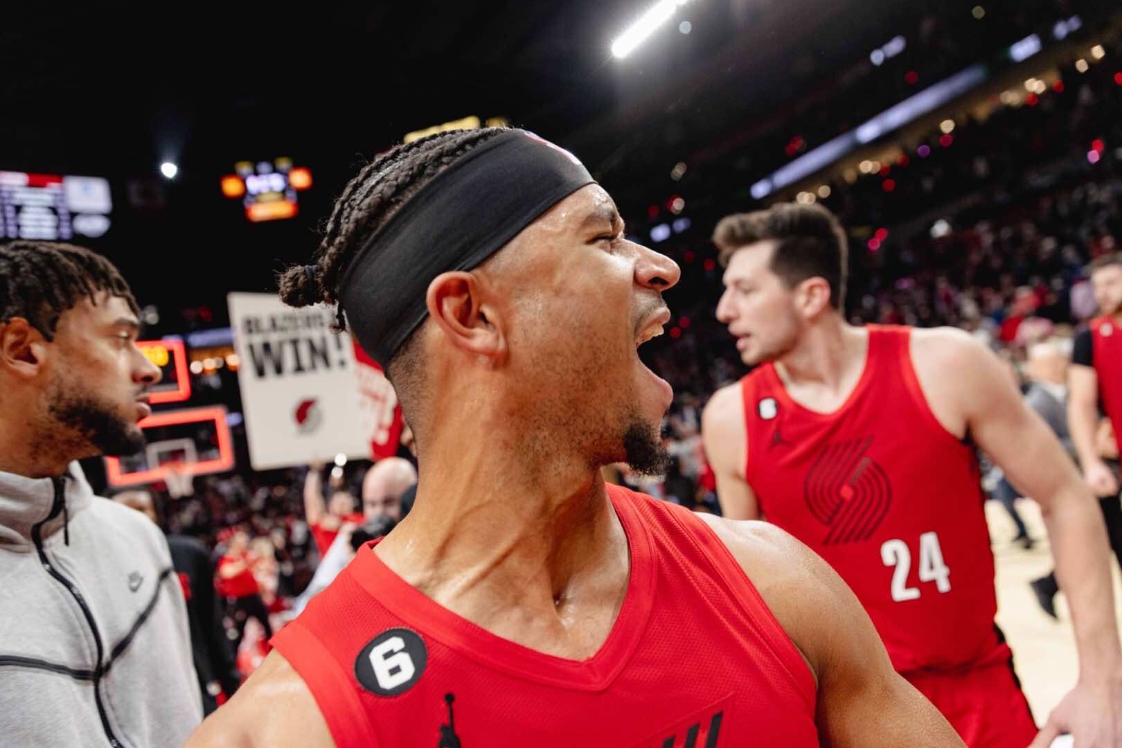PHOTOS » Trail Blazers vs. Suns on October 21, 2022 Photo Gallery | NBA.com
