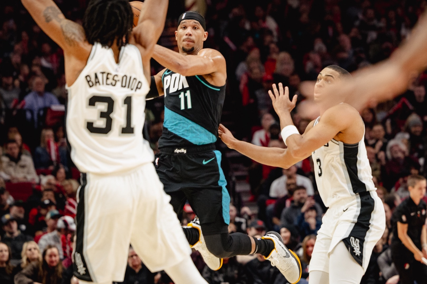 PHOTOS » Trail Blazers vs Spurs on November 15, 2022 Photo Gallery ...