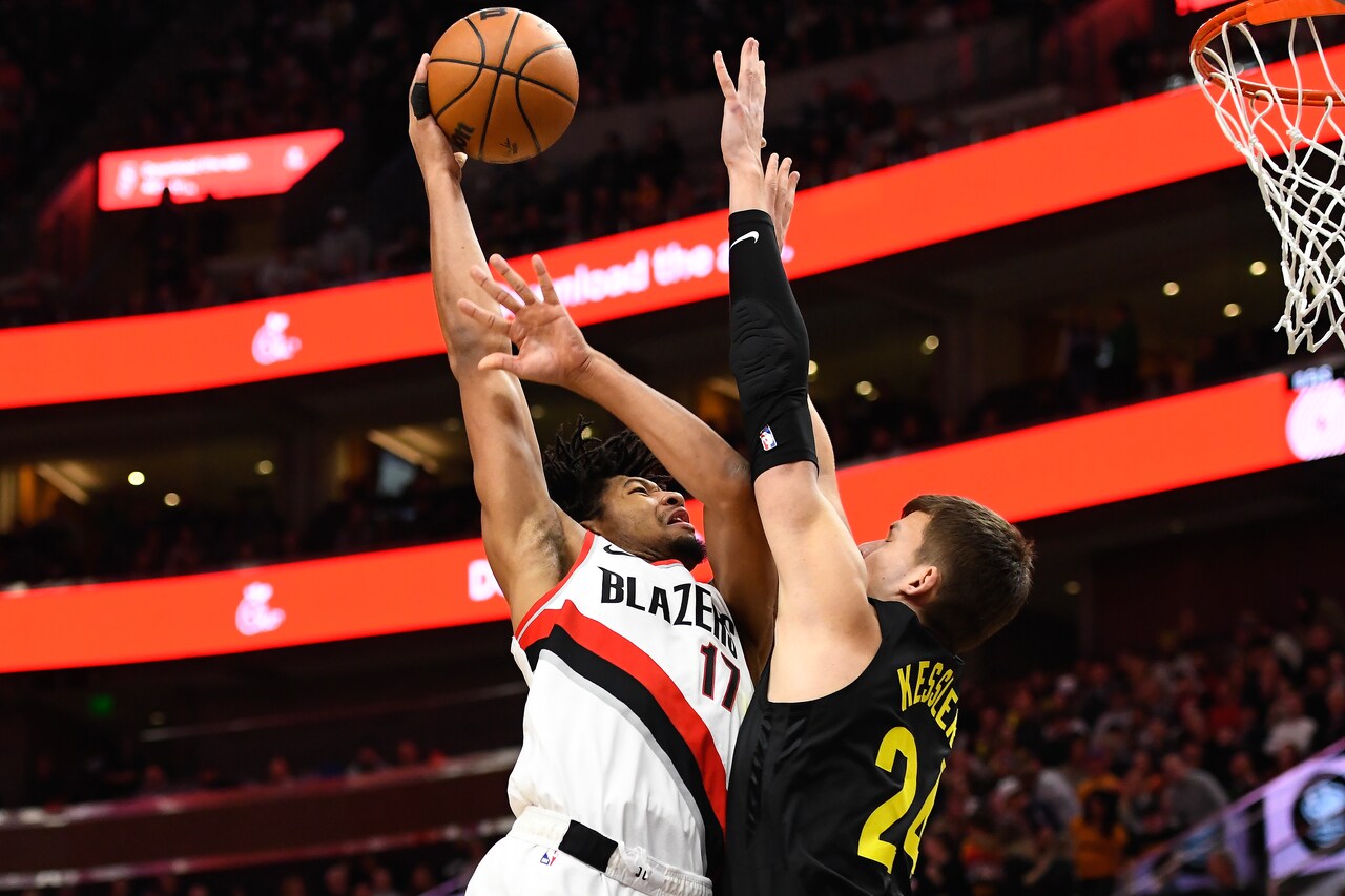 PHOTOS » Trail Blazers vs Jazz on December 3rd, 2022 Photo Gallery ...