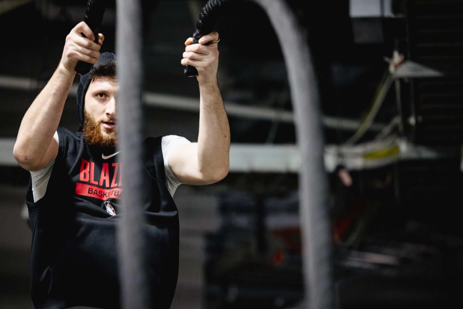 PORTLAND TRAIL BLAZERS AND BLAZE THE TRAIL CAT REVEAL NEW MASCOT ...